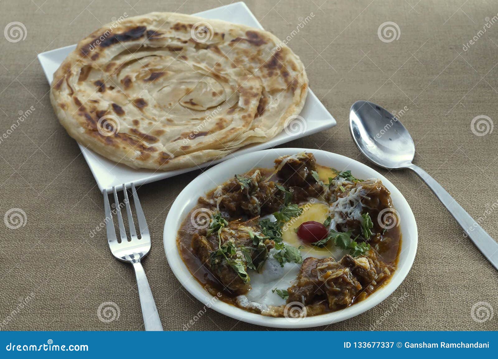 Mutton Cheese Curry with Parotha Stock Image - Image of curry, cooking ...