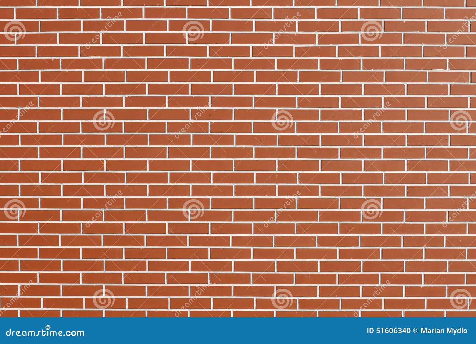 Muur van rode tegels stock foto. Image of kleurstof, gebouwd - 51606340