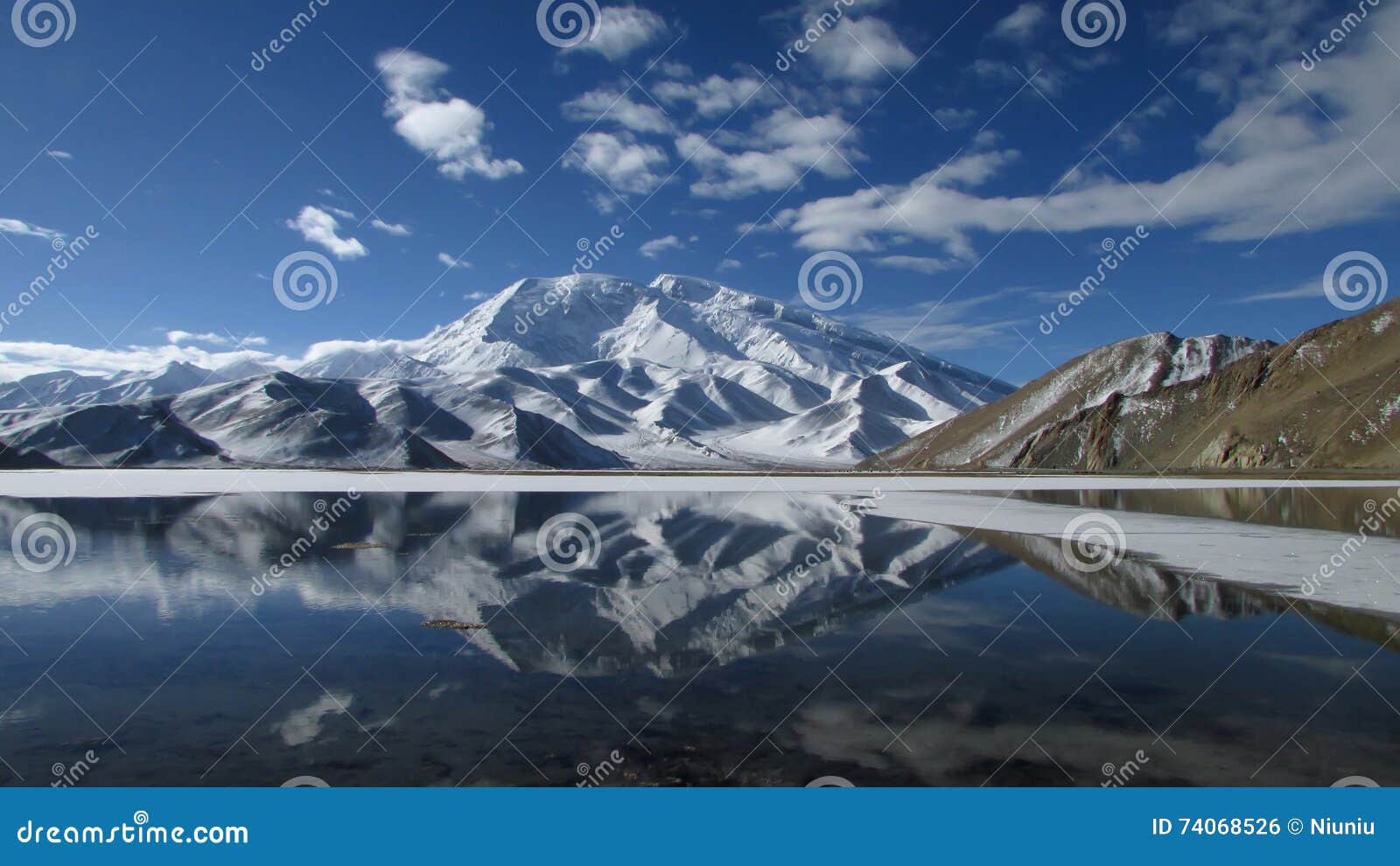 The Muztagh Ata Nverted Image Stock Photo - Image of karakul, snow ...