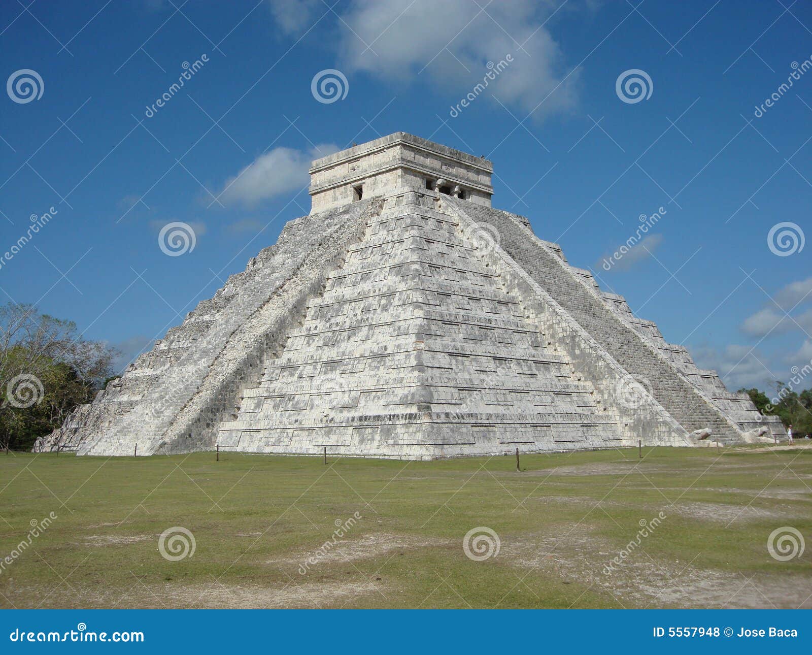 Myan pyramid stock photo. Image of wonder, kukulcan, chichen - 5557948