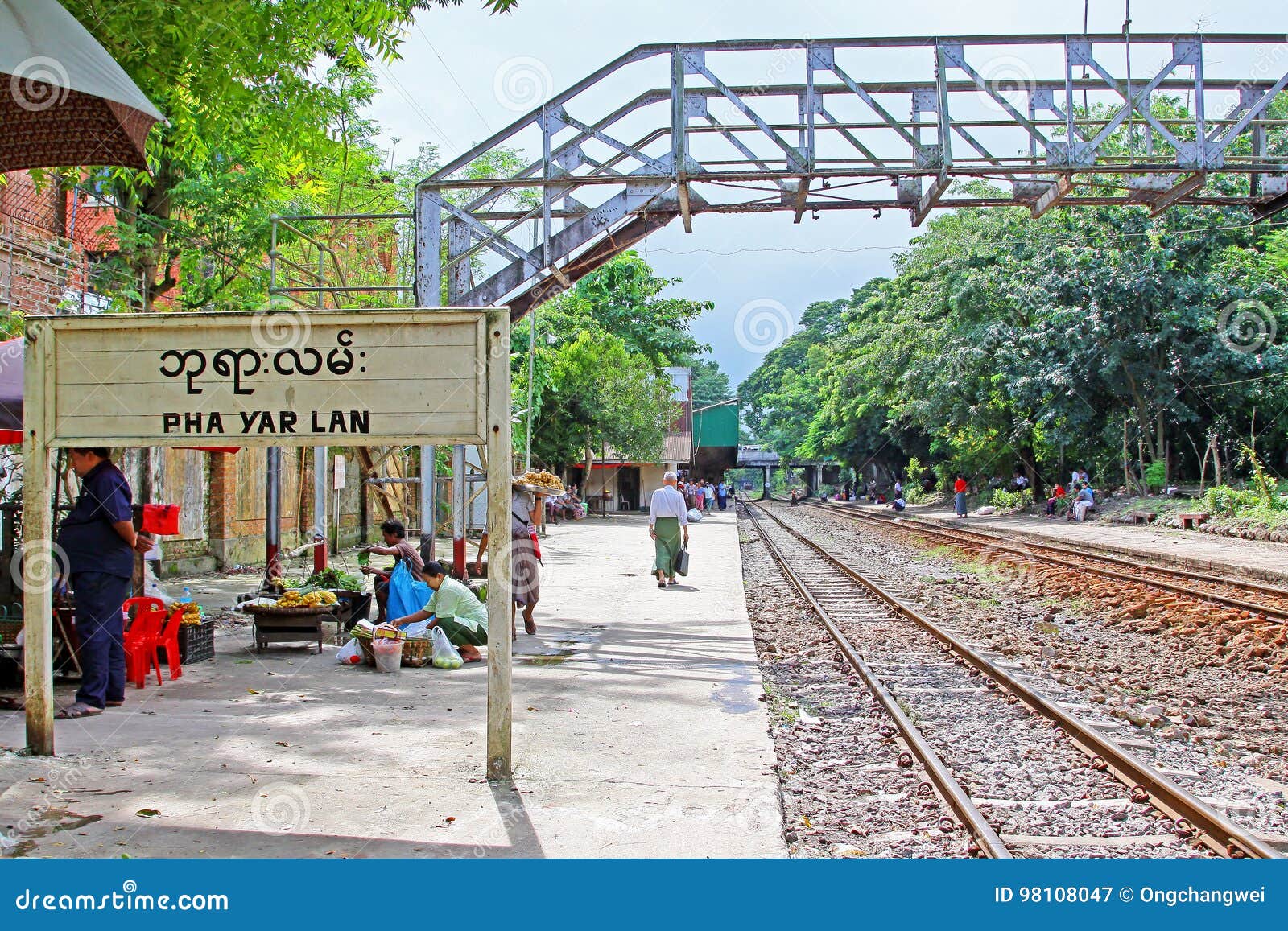 Myanmar Classical Train editorial photography. Image of line - 98108047