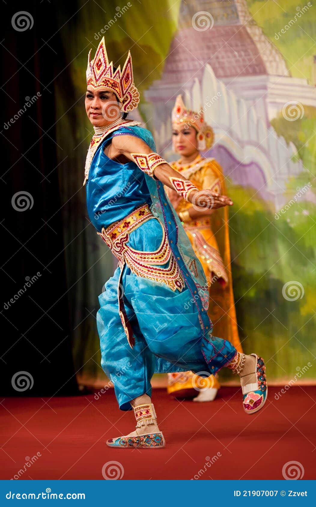 Myanmar Folk Dance editorial photography. Image of costume - 21907007