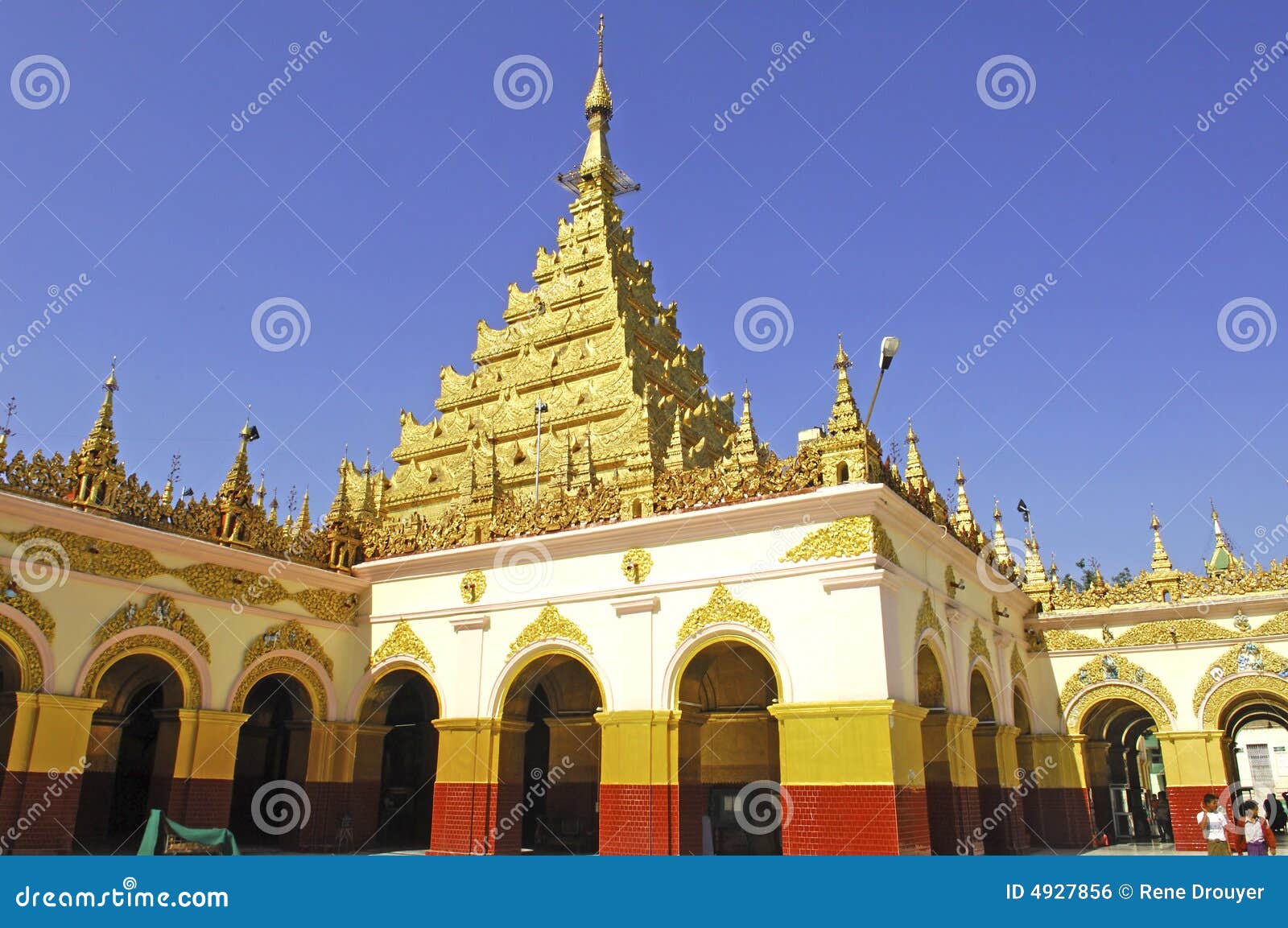 Myanmar, Mandalay: Mahamuni Pagoda Stock Photo - Image of golden, burma ...