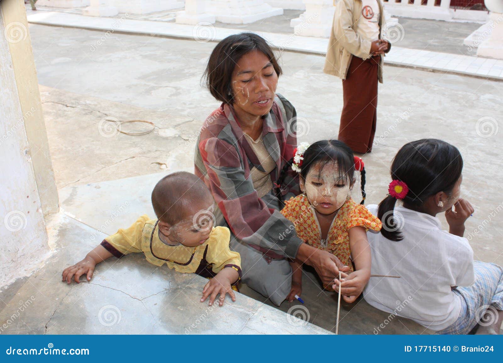 Myanmar mom with kids editorial image. Image of children - 17715140