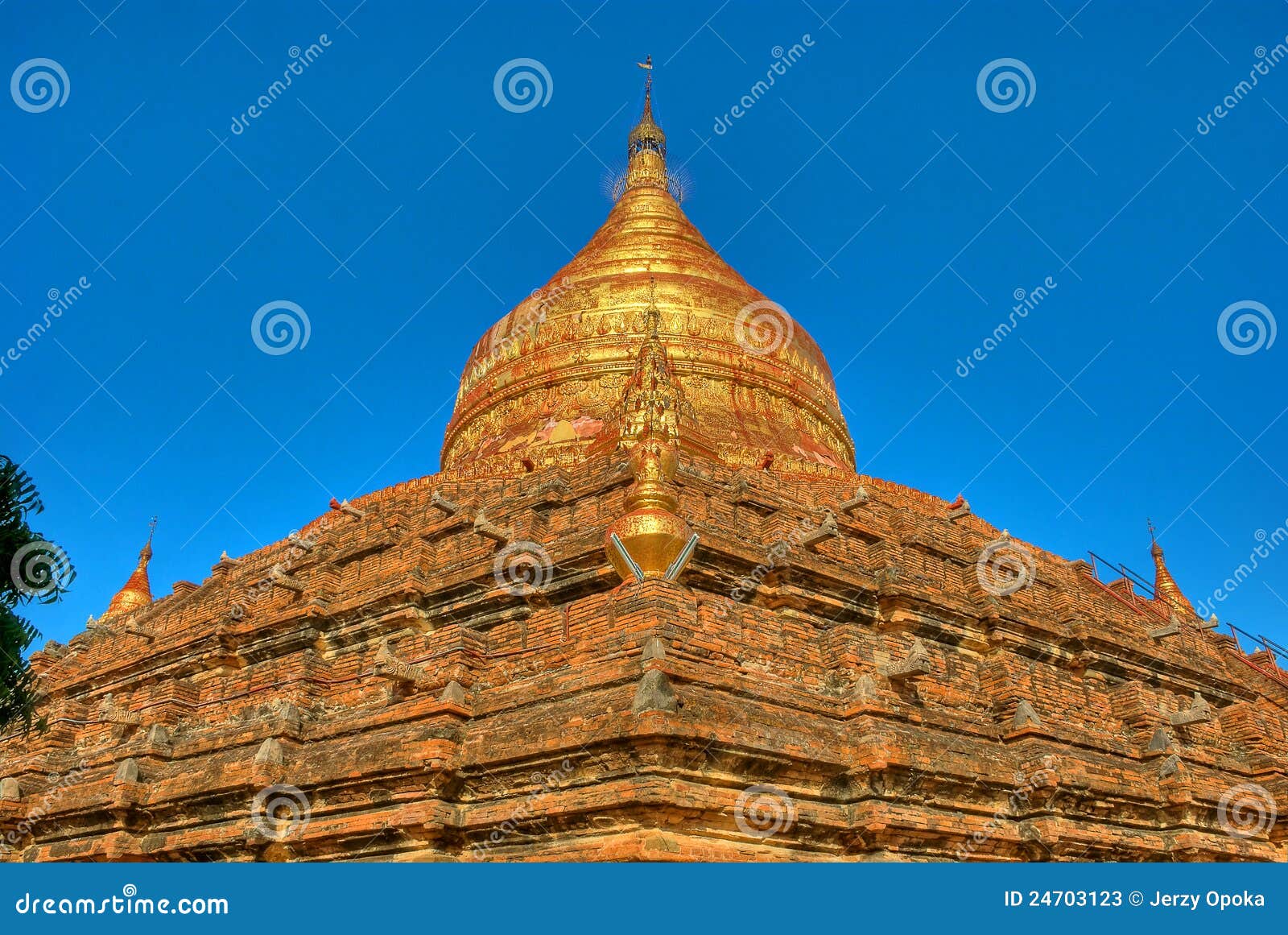 Myanmar temples stock image. Image of attraction, city - 24703123
