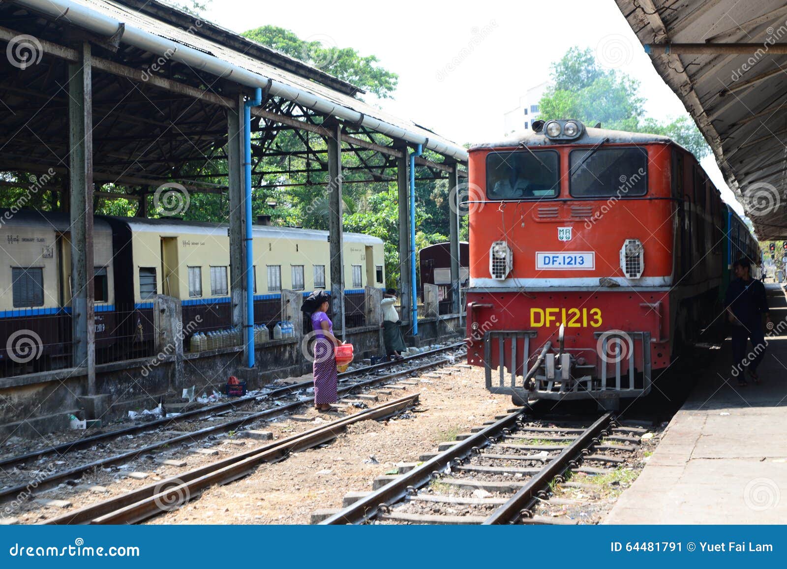 Myanmar Train editorial photo. Image of train, railway - 64481791
