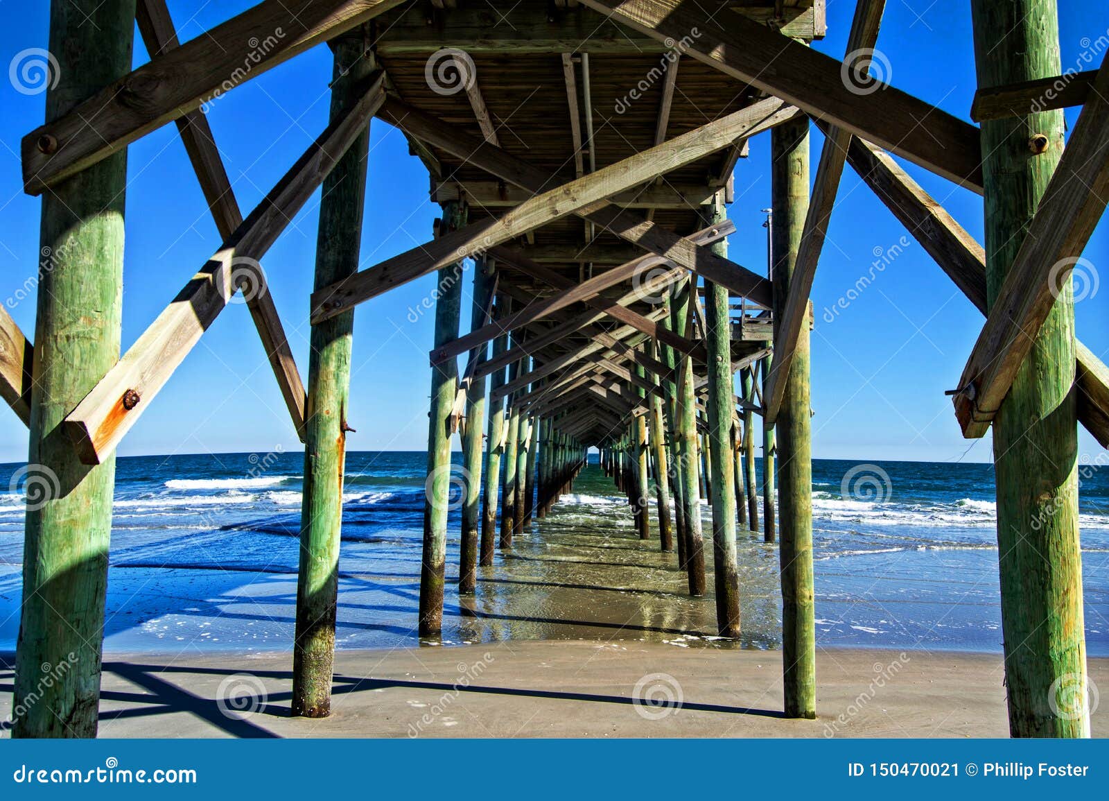 Myrtle Beach Ocean Pier stock image. Image of sandy - 150470021