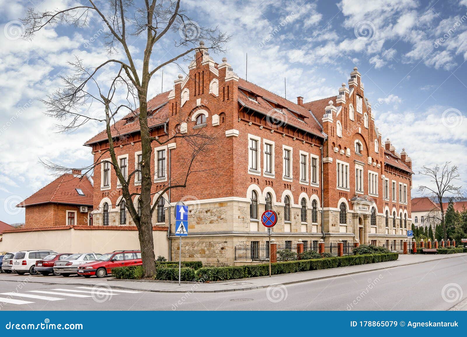 MYSLENICE, POLAND - APRIL 09, 2017: Courthouse in the City Editorial ...