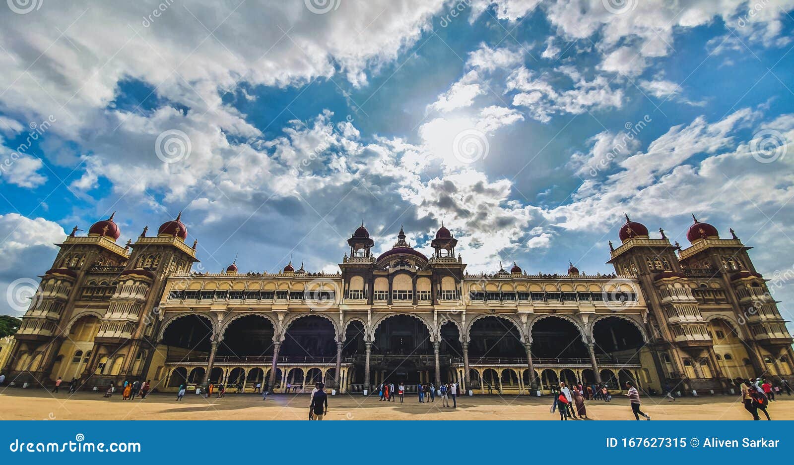 Mysore Palace India editorial image. Image of kingdom - 167627315