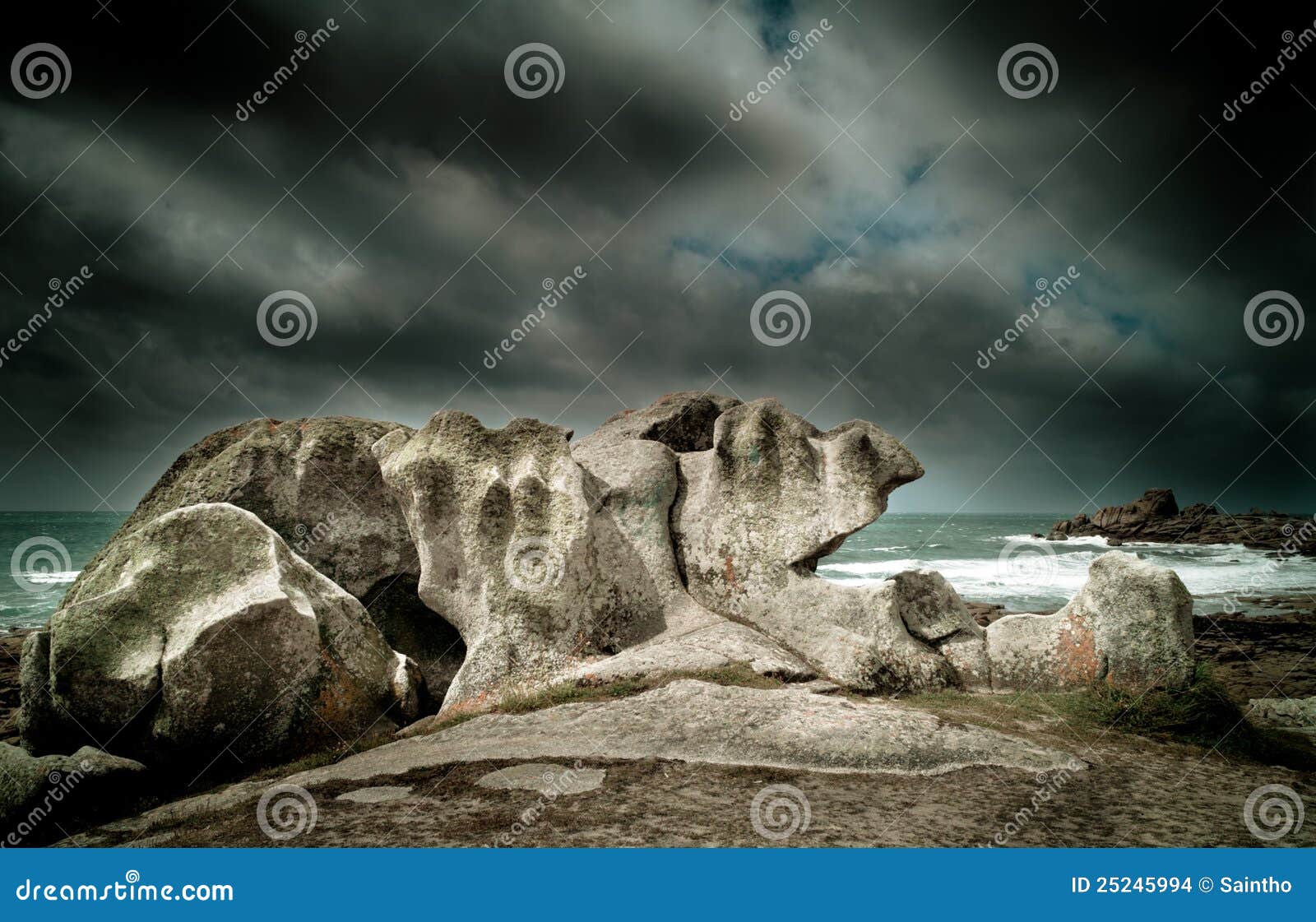 Mysterious Rocks in Brittany Stock Photo - Image of storm, france: 25245994