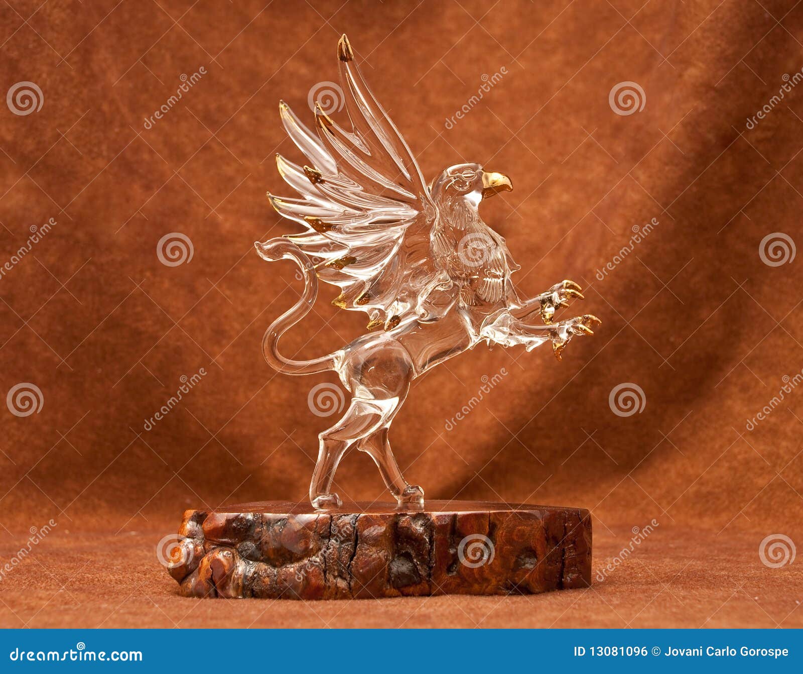 Mystieke Griffioen stock foto. Image of heldendicht, glanzend - 13081096