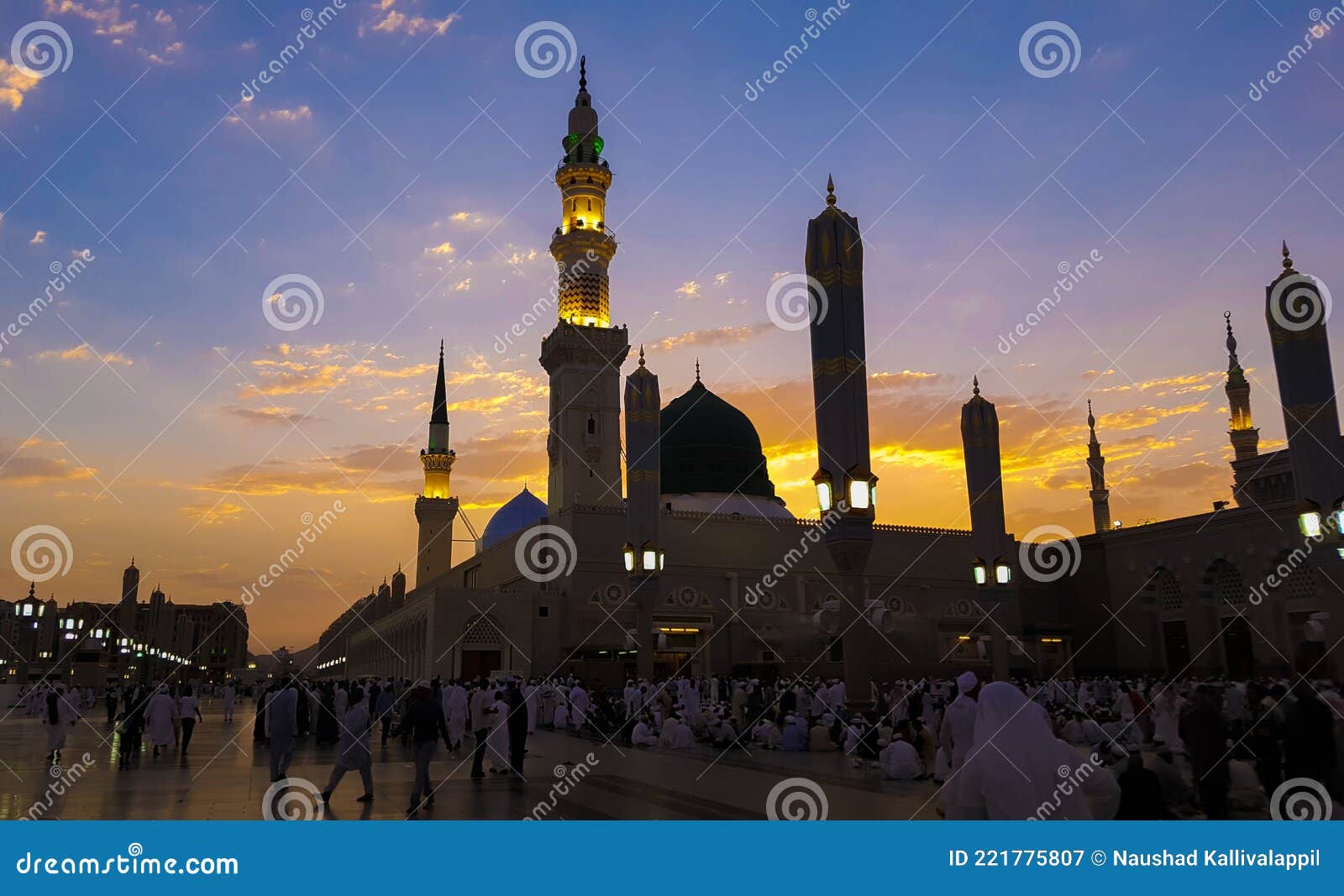 Nabvi mosque Madeena, editorial photography. Image of muslim - 221775807
