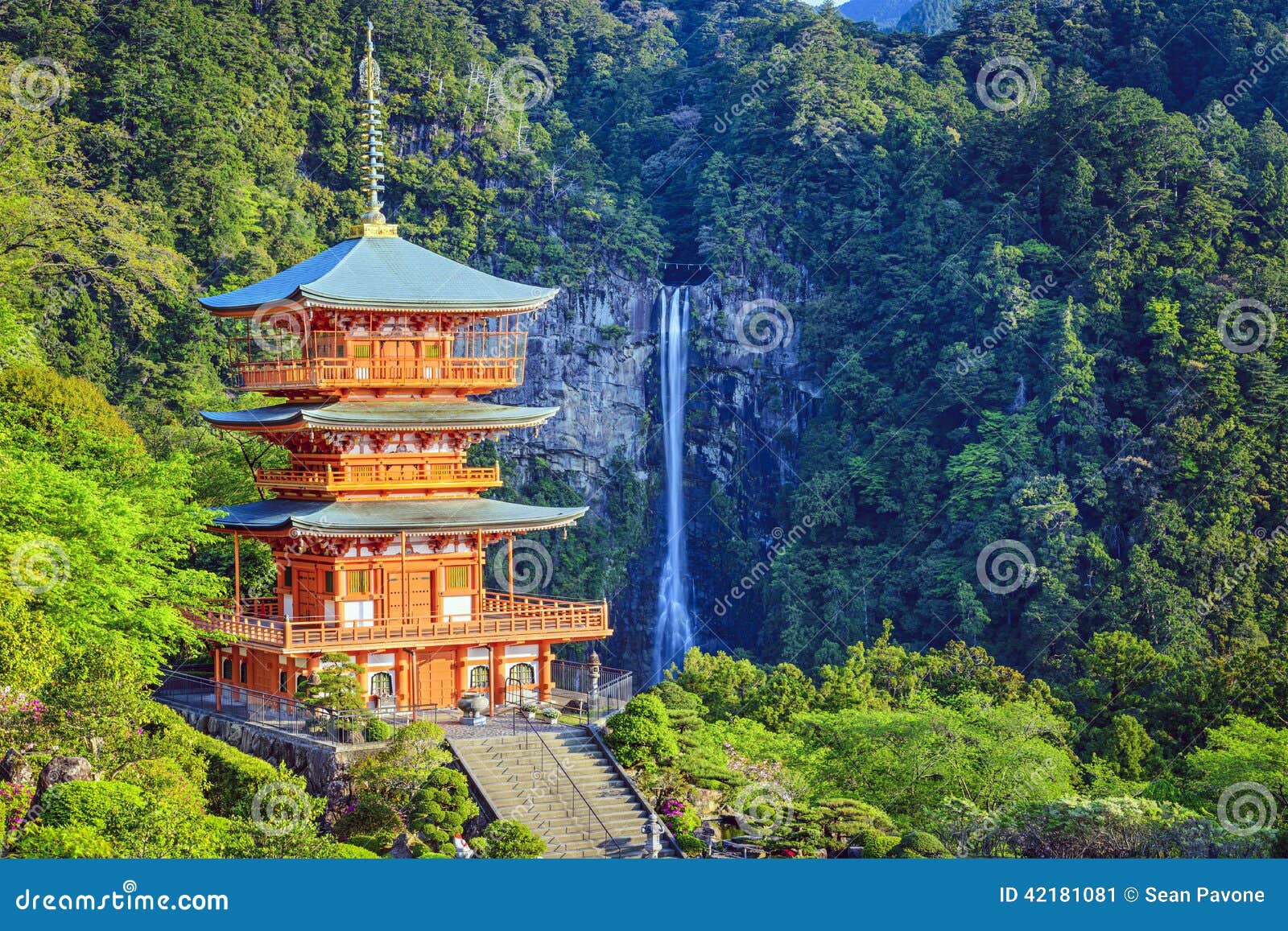 Nachi, Japan stock afbeelding. Image of mening, landelijk - 42181081