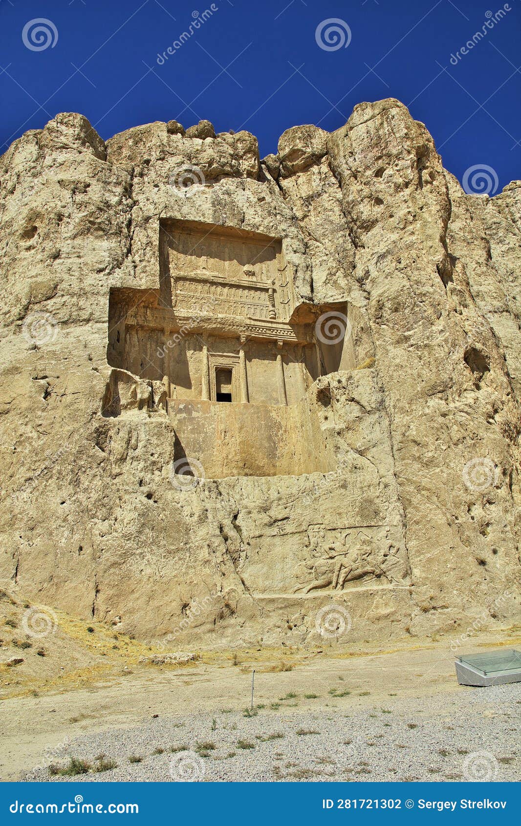 Nagsh-e Rostam Tomb and Necropolis in Persepolis, Iran Stock Photo ...