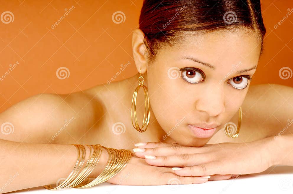 Nakela 库存照片. 图片 包括有 女性, 肉欲, 大使, 夫人, 乐观, 作梦, 自然, 愉快, 成人 - 1015534