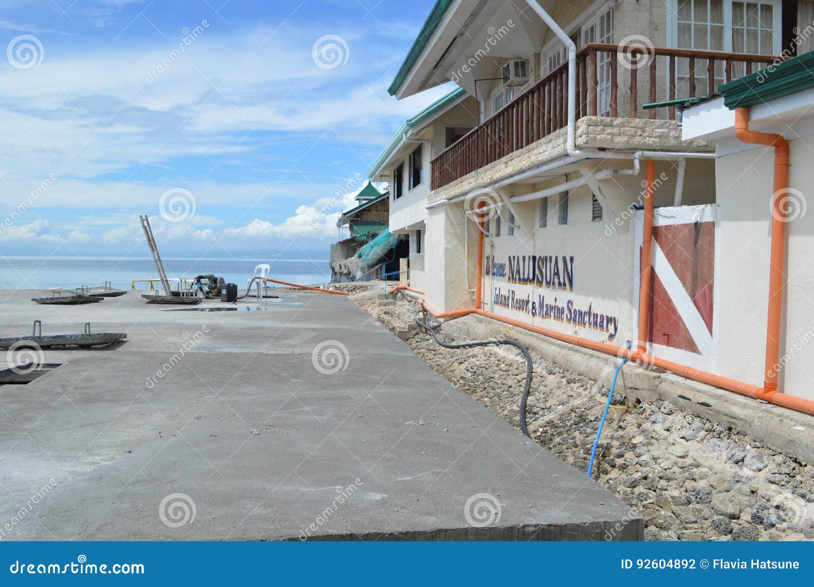 Nalusuan Island in the Philippines Stock Photo - Image of honeymoon ...