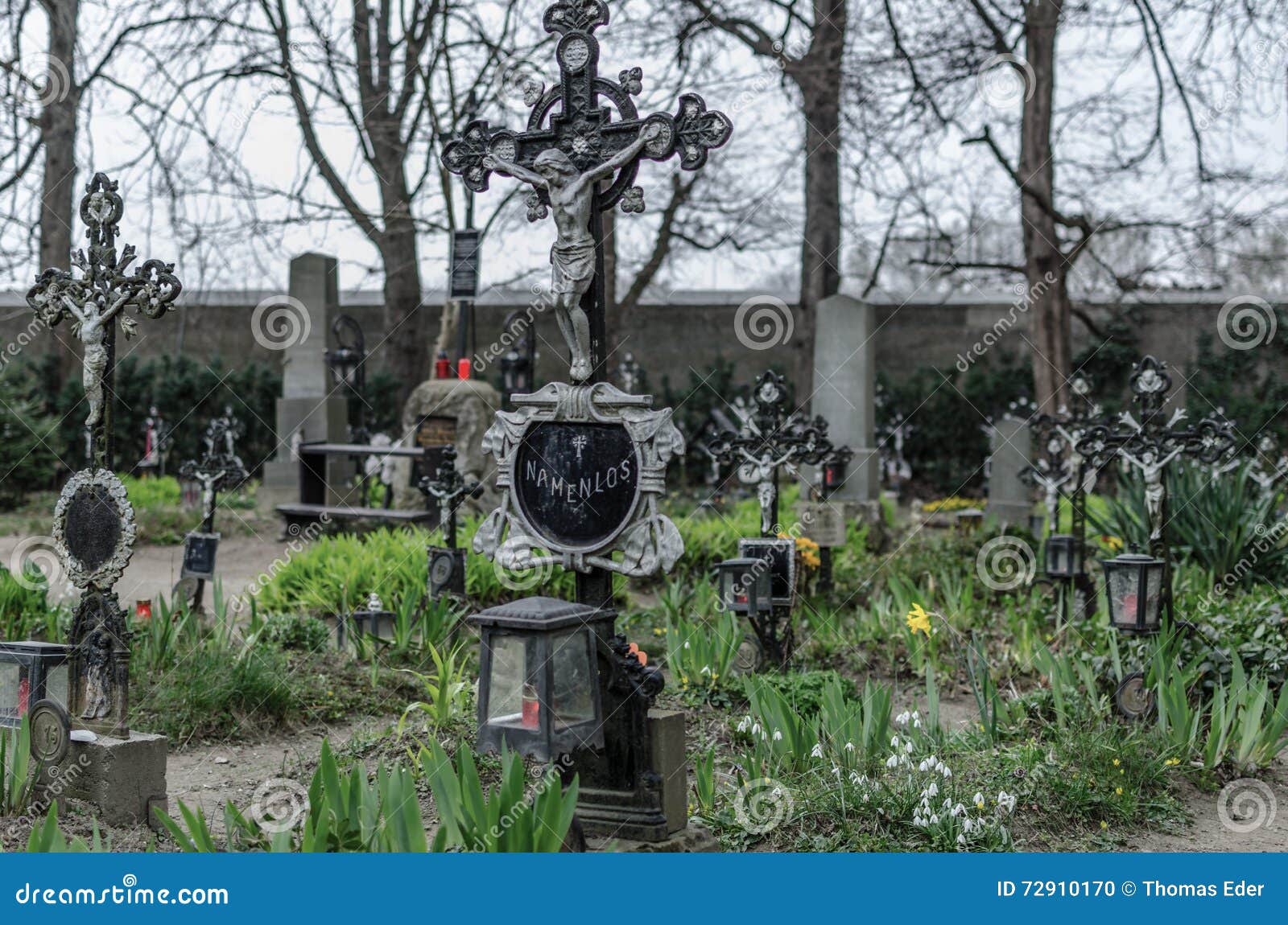 Nameless grave stock photo. Image of mourning, candle - 72910170