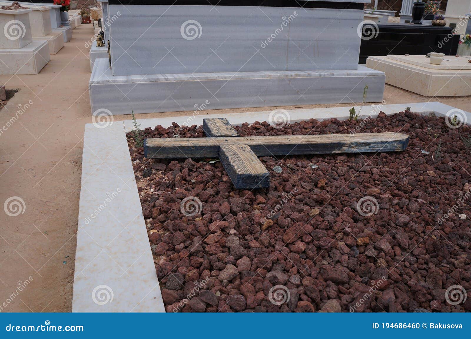 Nameless Grave in the Cemetery Stock Photo - Image of nature, eilat ...