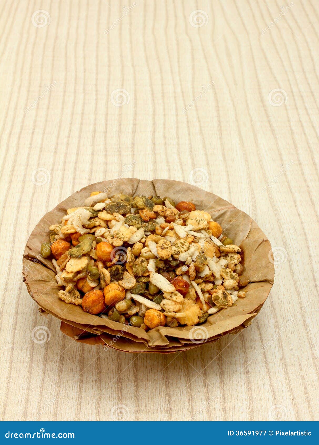 Namkeen na bacia do patta imagem de stock. Imagem de alimento - 36591977