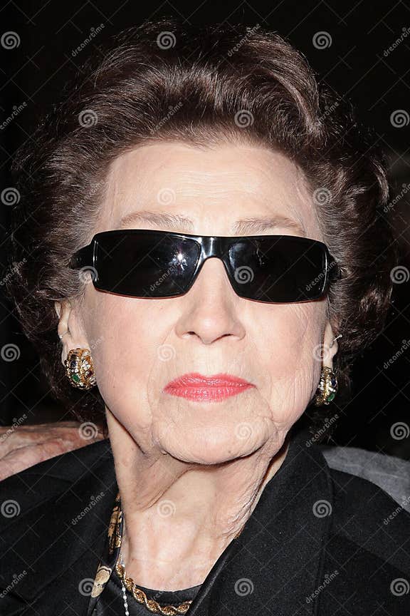 Nancy Barbato editorial photo. Image of barbato, sinatra - 24197586