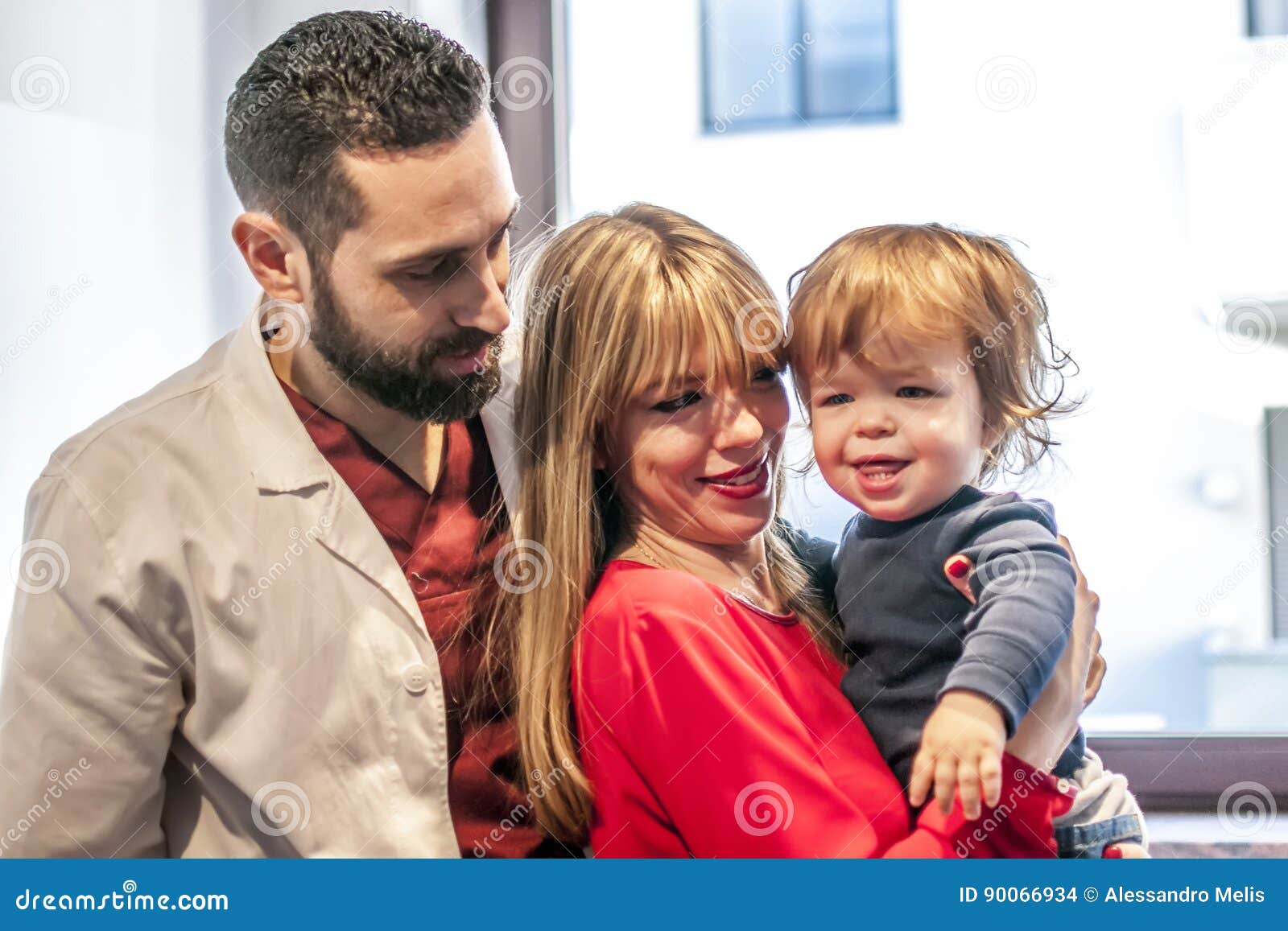 Nanisme photo stock. Image du amour, médical, douleur - 90066934