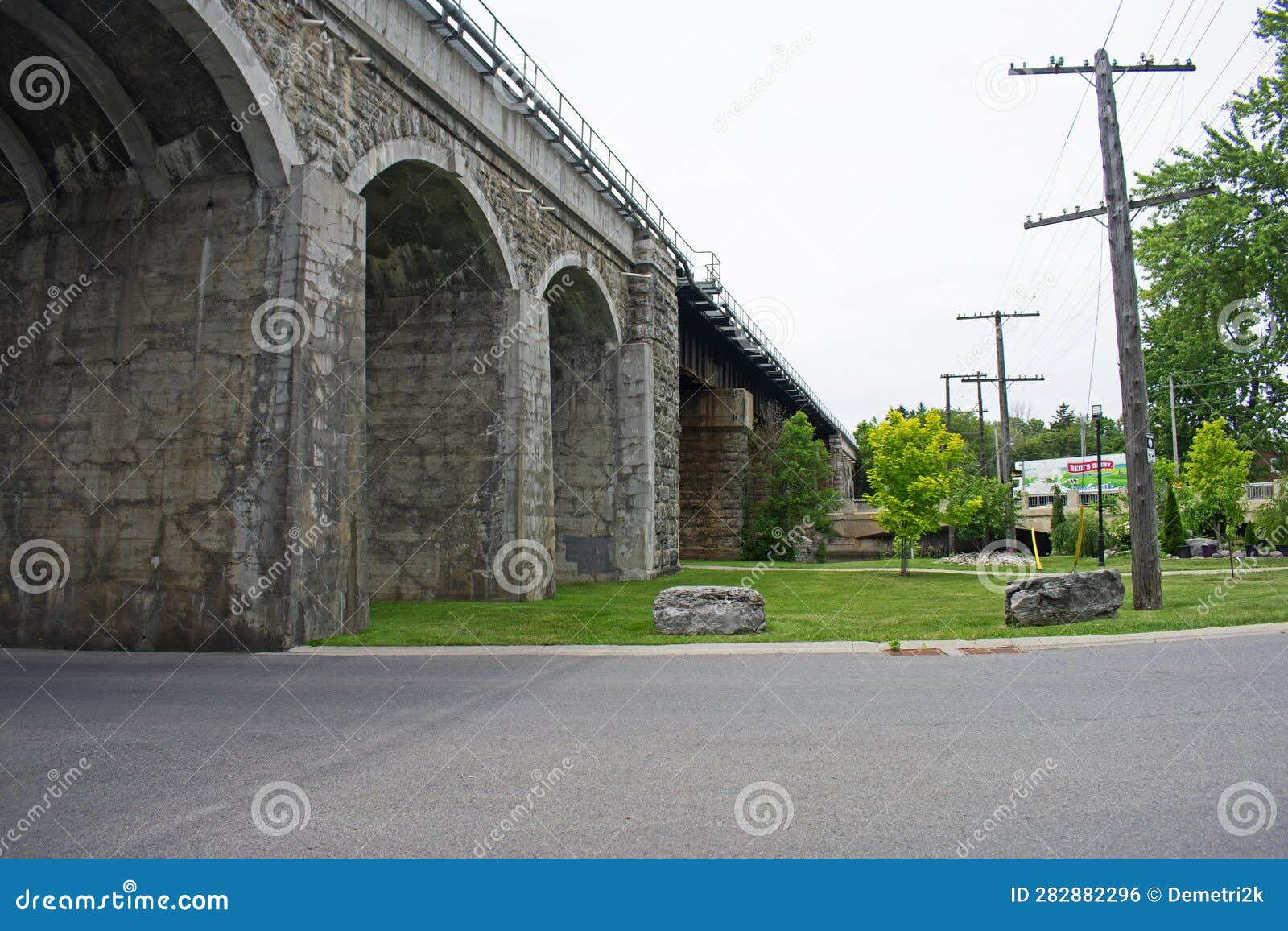 Napanee Rail Road Bridge -01 Stock Photo - Image of branches, woods: 282882296