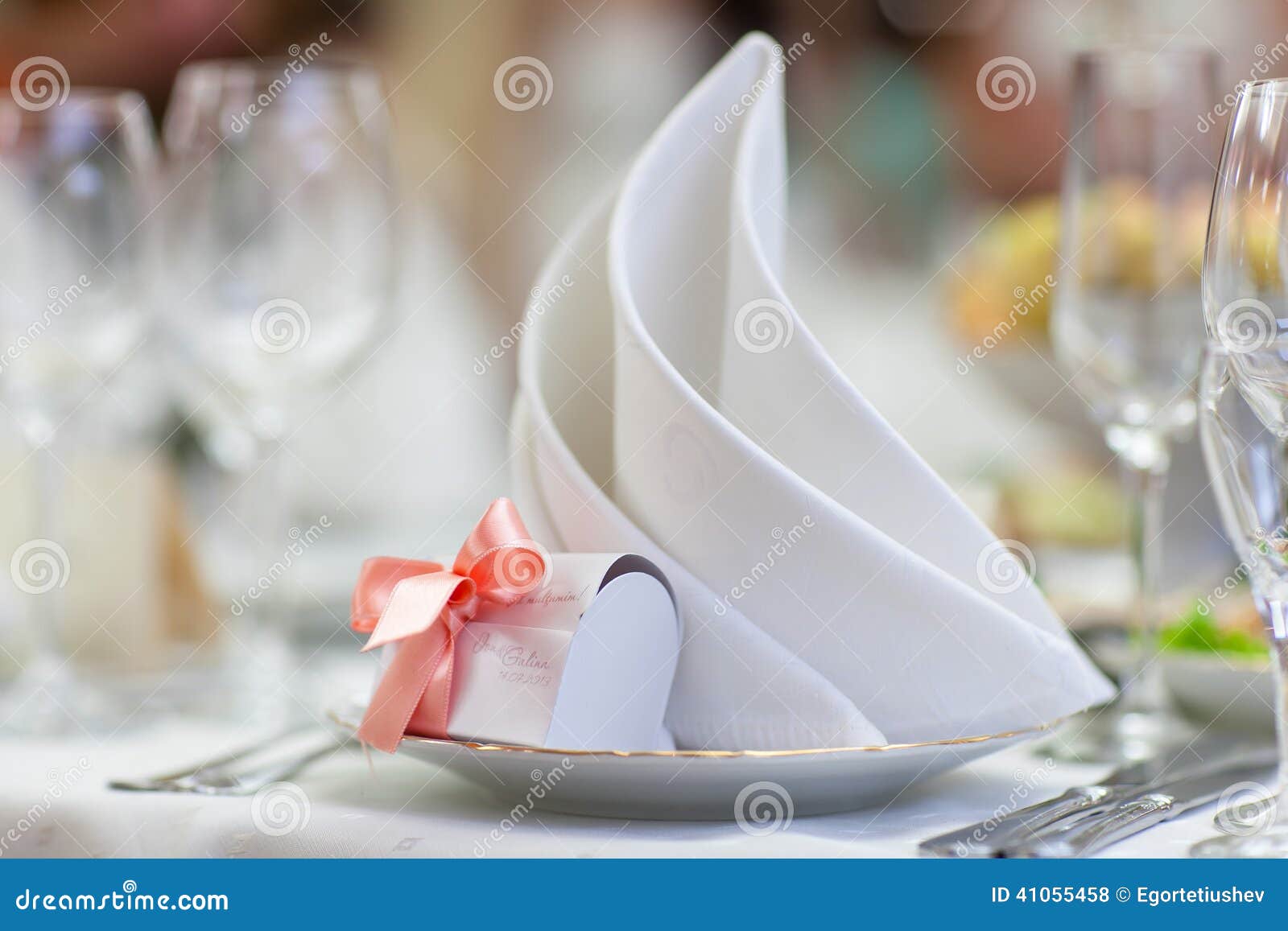 Napkin on a plate stock photo. Image of formal, elegance - 41055458