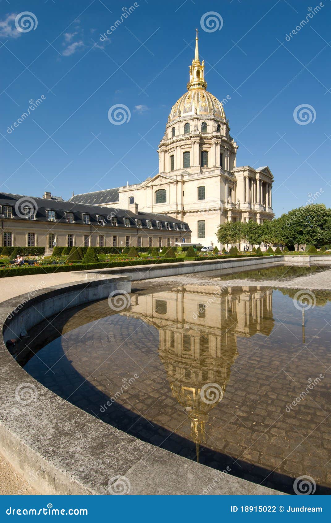 Napoleon S Tomb At Les Invalides Stock Photo - Image of great, golden ...