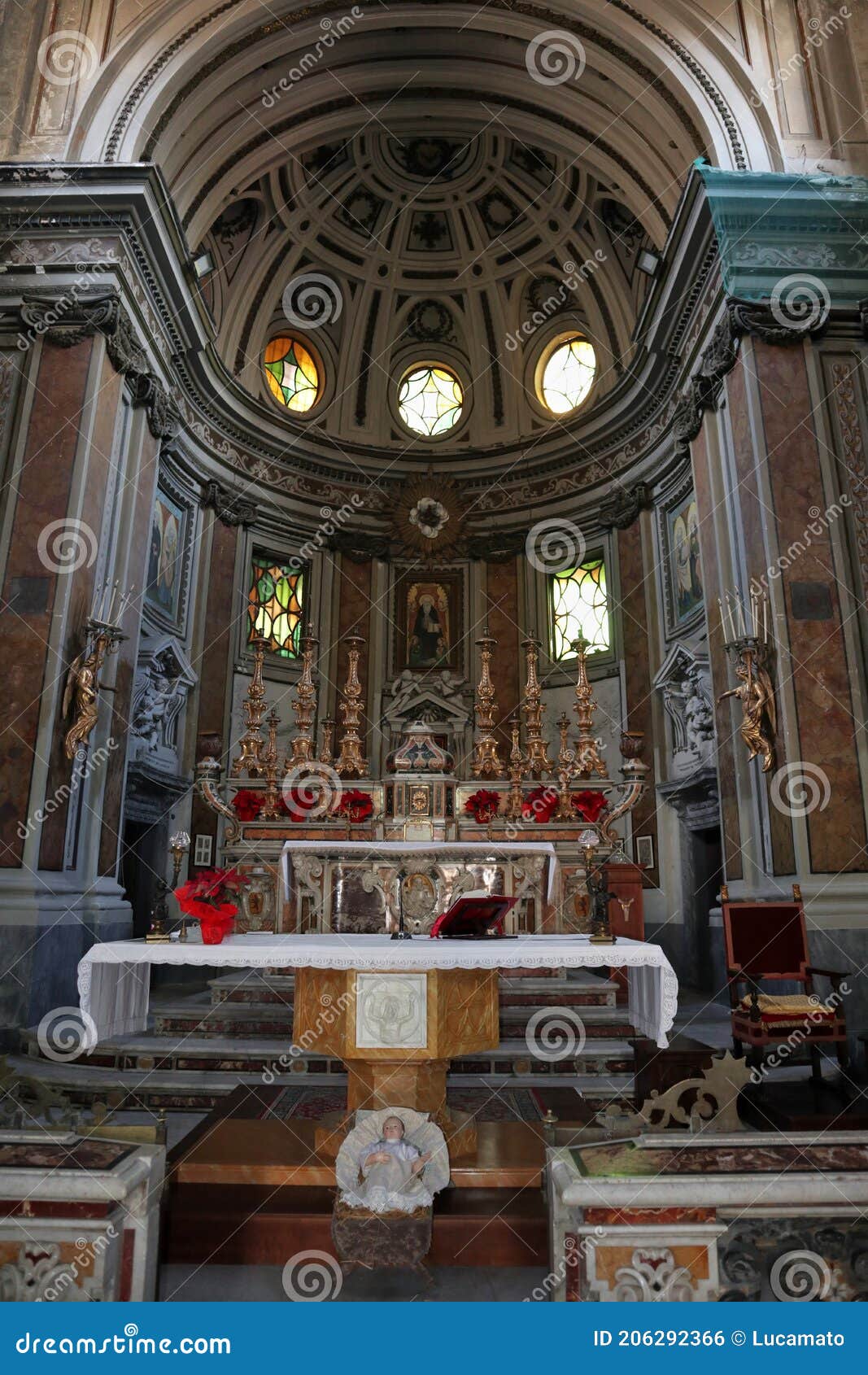Napoli - Abside Della Chiesa Di Sant`Antonio Abate Stock Photo - Image ...