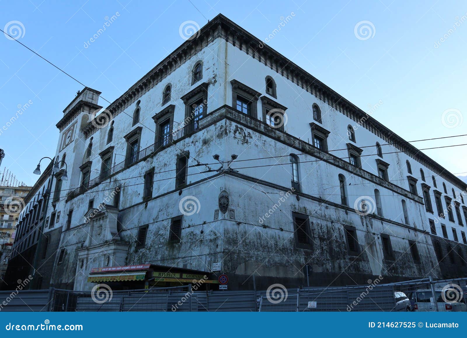 Napoli - Castel Capuano Da Piazza De Nicola Stock Image - Image of ...