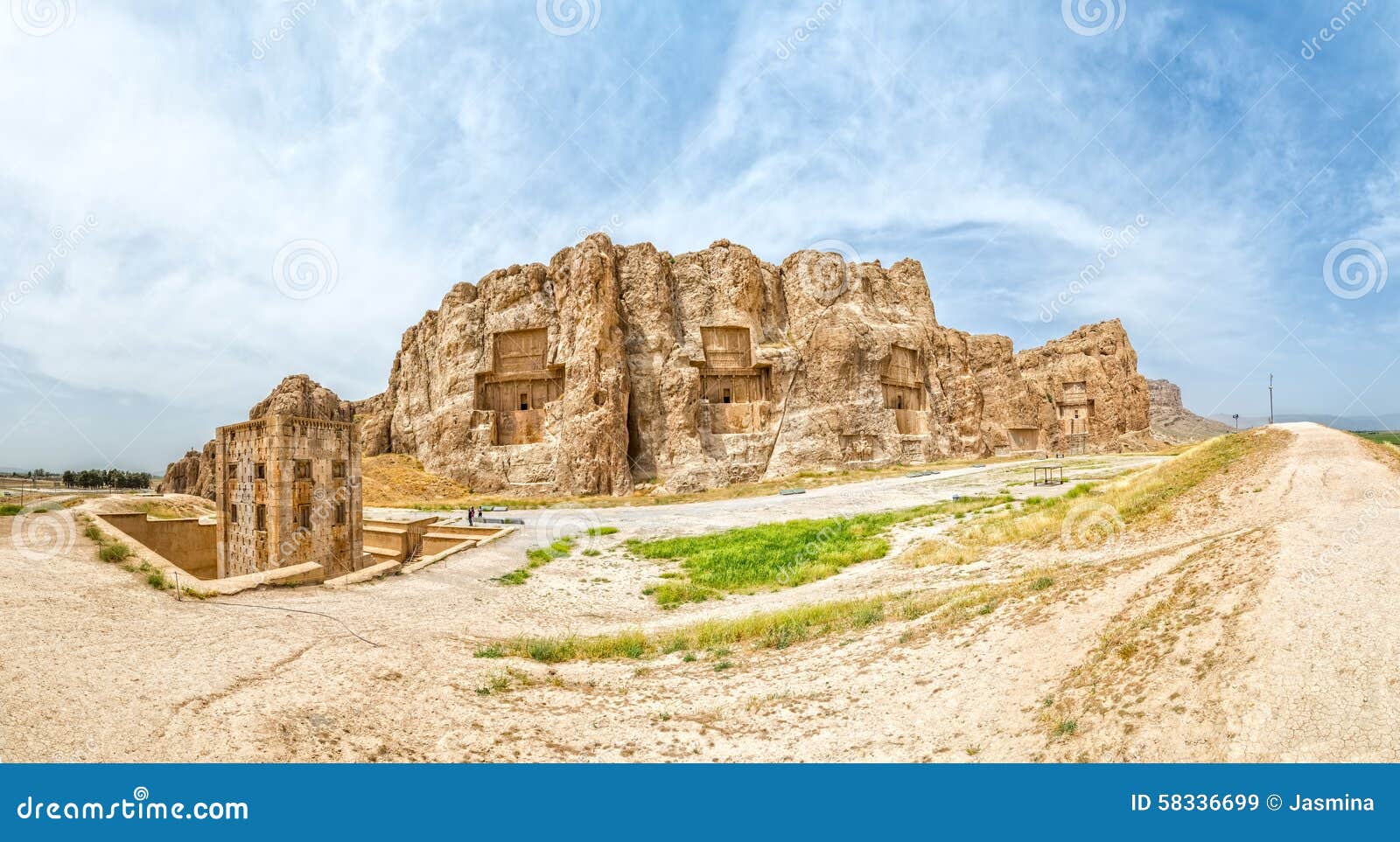 Naqsh-e Rustam Panorama image stock. Image du monument - 58336699