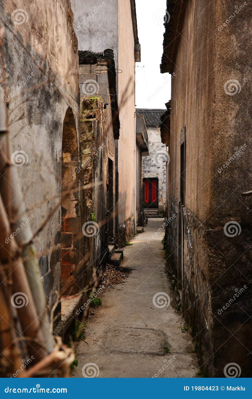 Narrow alley stock image. Image of rural, anhui, countryside - 19804423