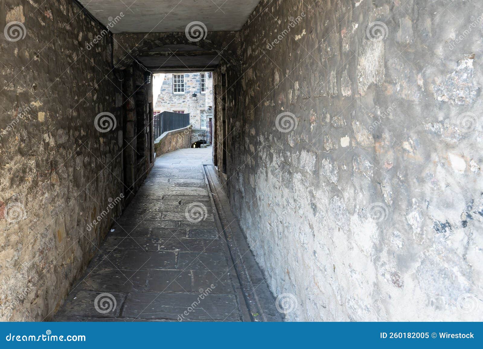 Narrow Alley at the Downtown, Edinburgh, Scotland Stock Image - Image ...