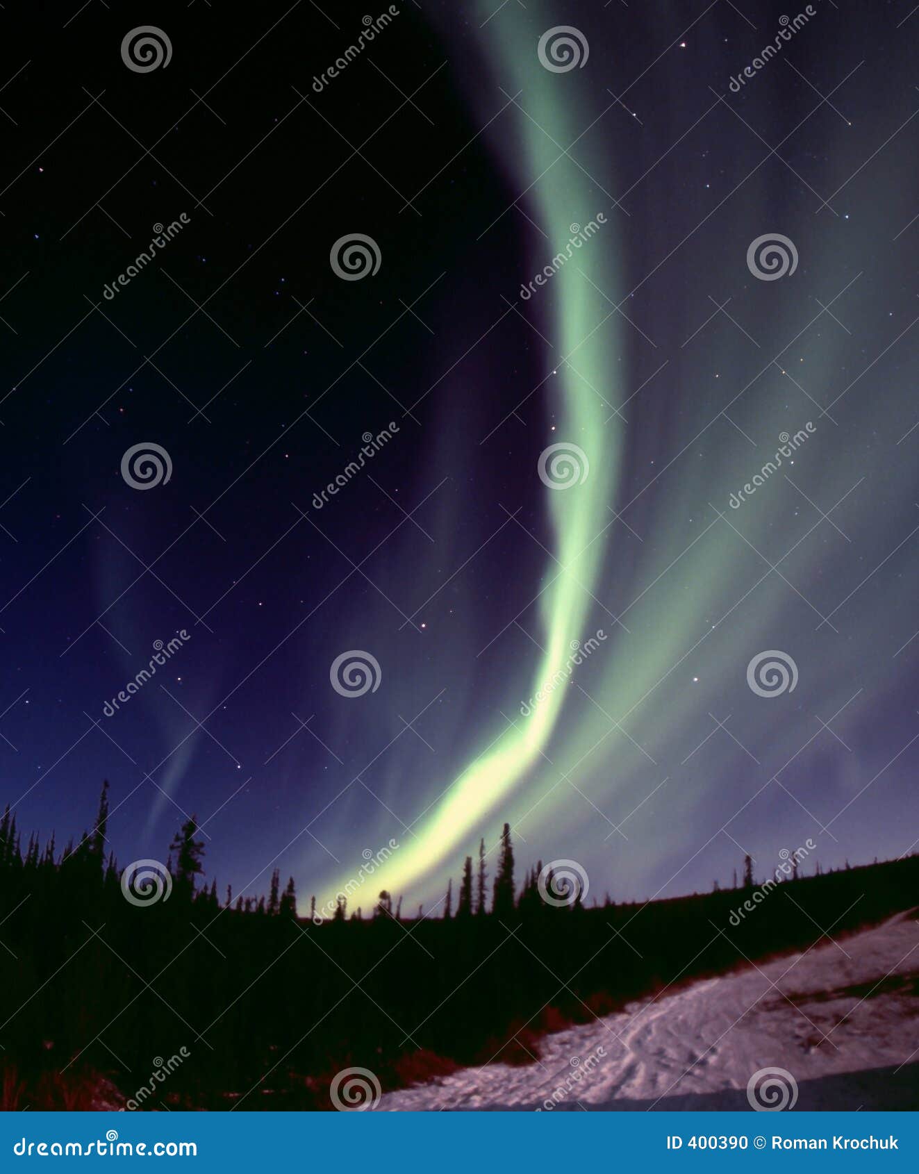 Narrow aurora arc stock photo. Image of nature, color, christmas - 400390