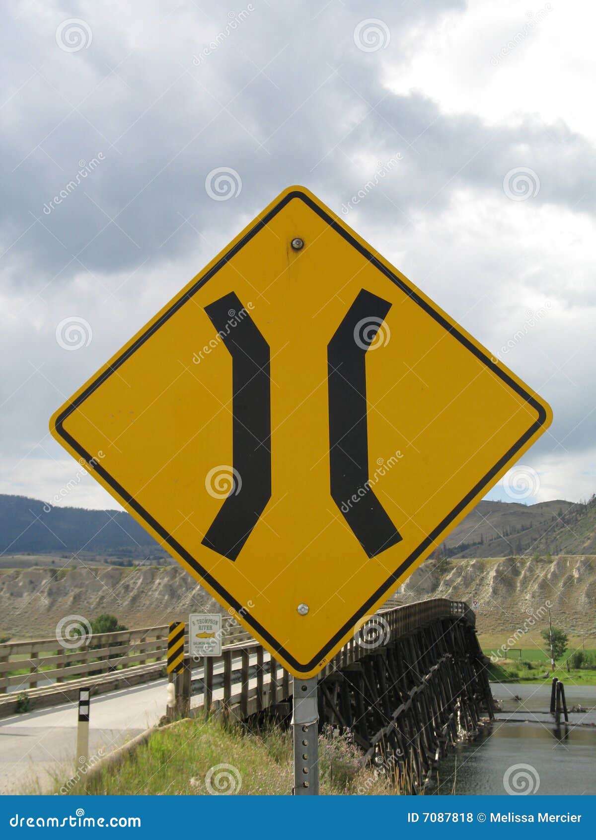 Narrow bridge sign stock photo. Image of vertical, indication - 7087818