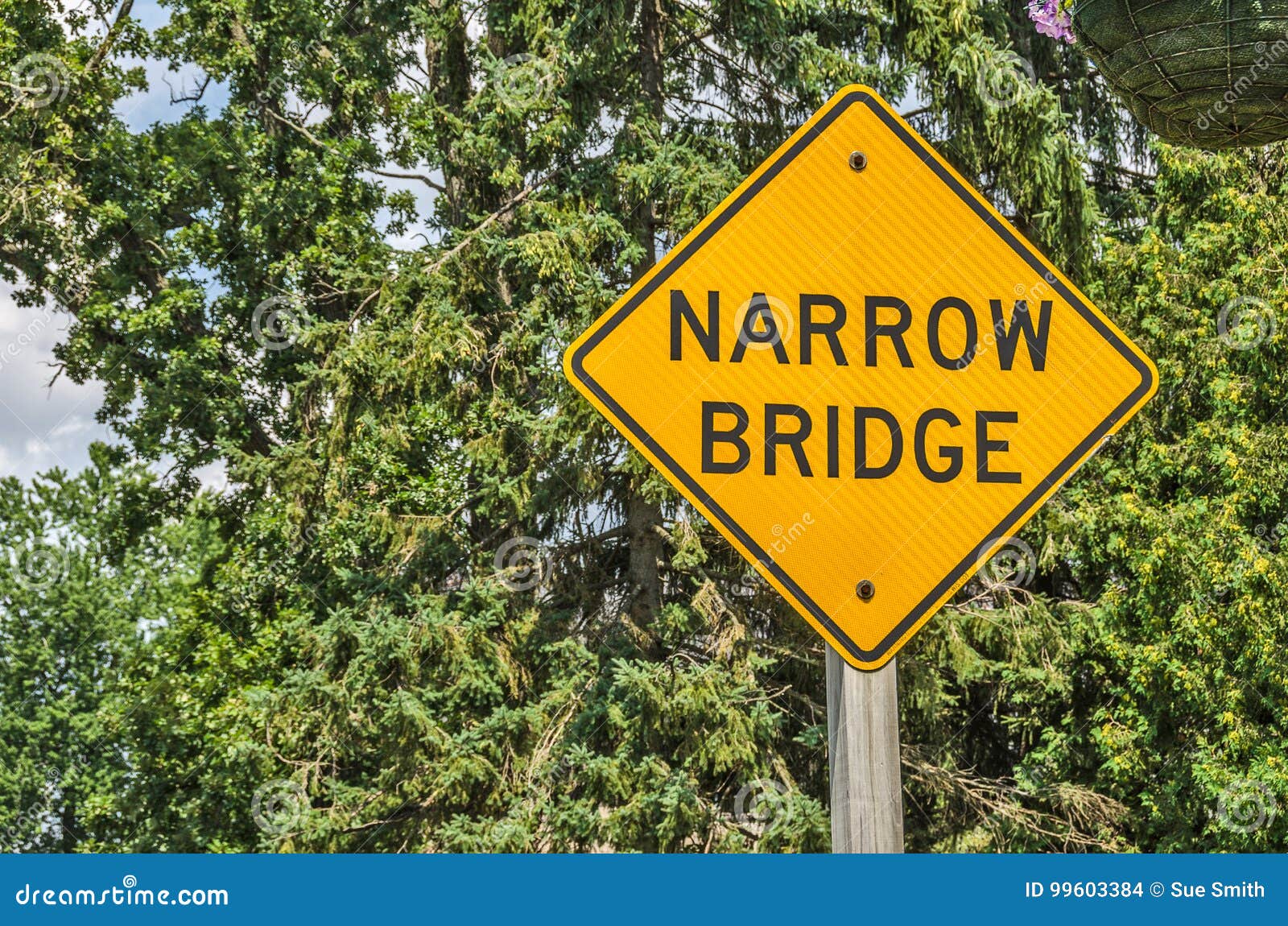 Narrow Bridge Sign Stock Images - Download 160 Royalty Free Photos