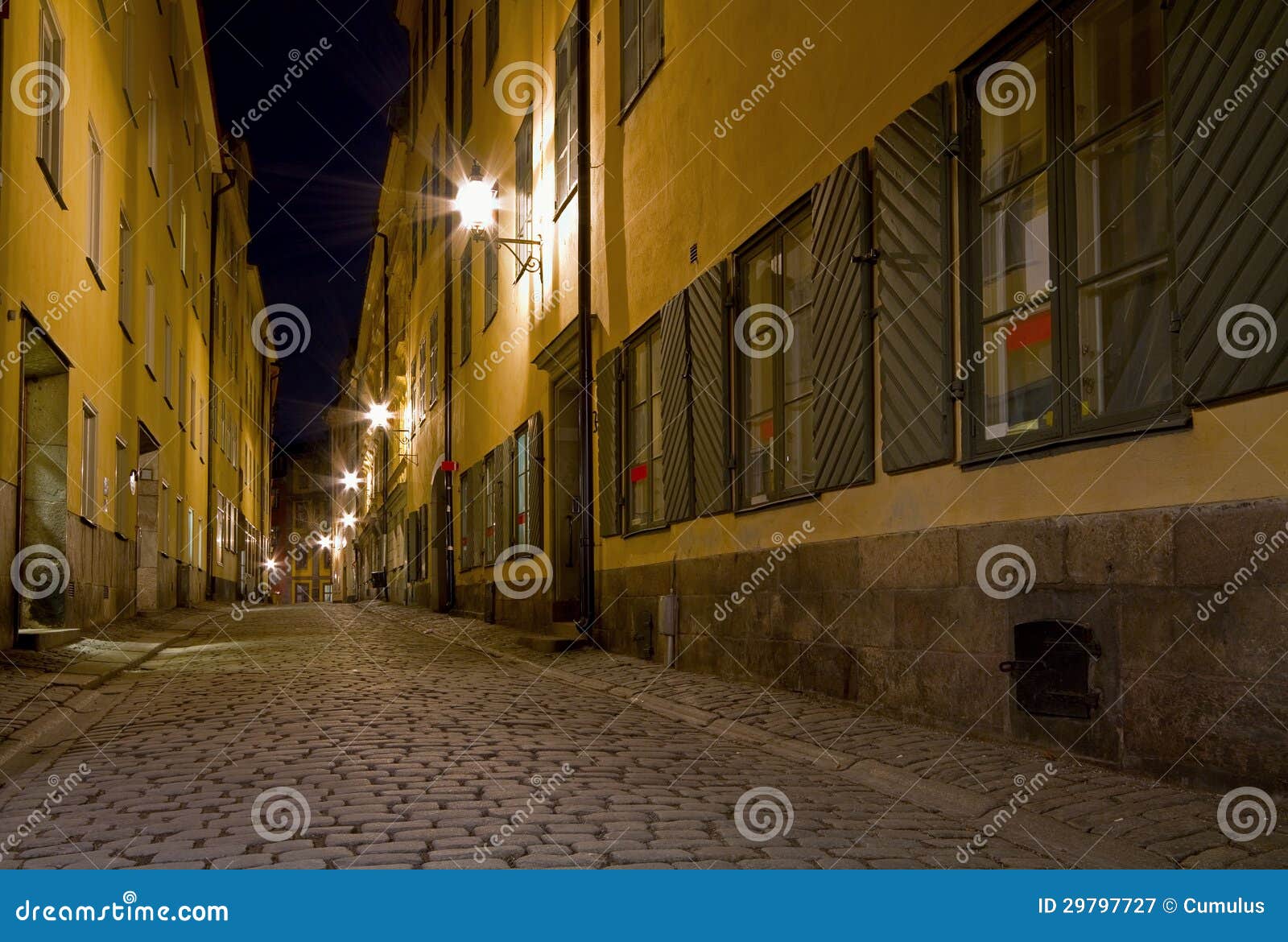 Empty alley at night. stock image. Image of darkness - 29797727