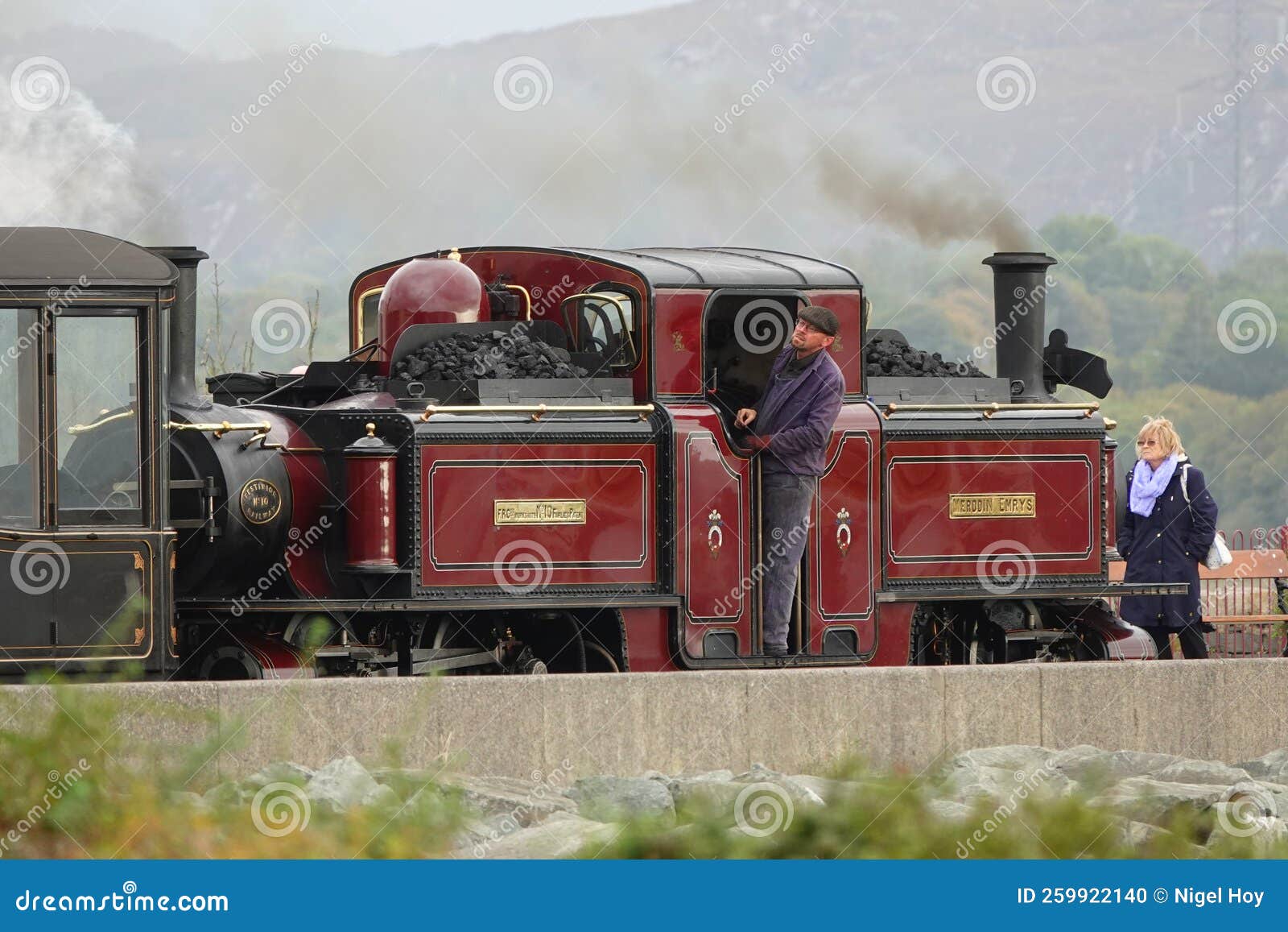 Narrow Gauge Steam Locomotive in Wales Editorial Image - Image of gauge ... Narrow Gauge Steam Locomotive in Wales Editorial Image - Image of gauge ...