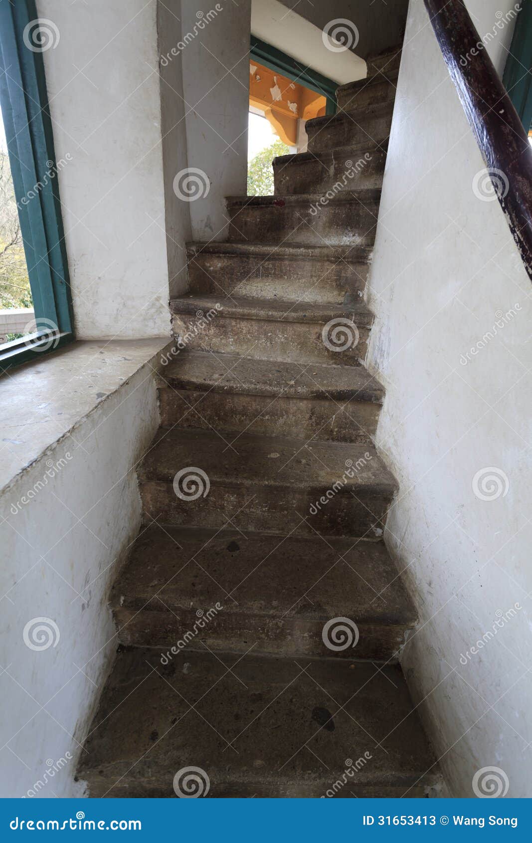 Narrow stairs stock image. Image of stairs, city, east - 31653413