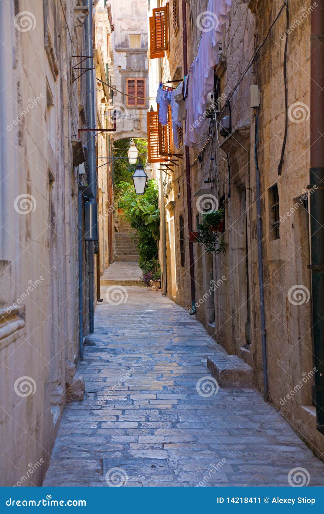 Narrow street stock image. Image of cobblestone, perspective - 14218411