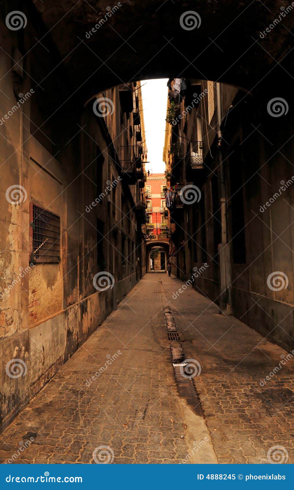 Narrow street in Barcelona stock image. Image of dingy - 4888245
