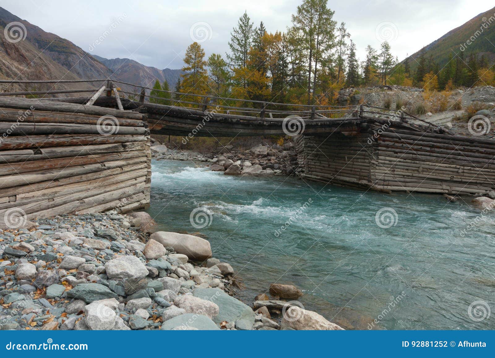 A narrow wooden bridge stock photo. Image of outdoors - 92881252