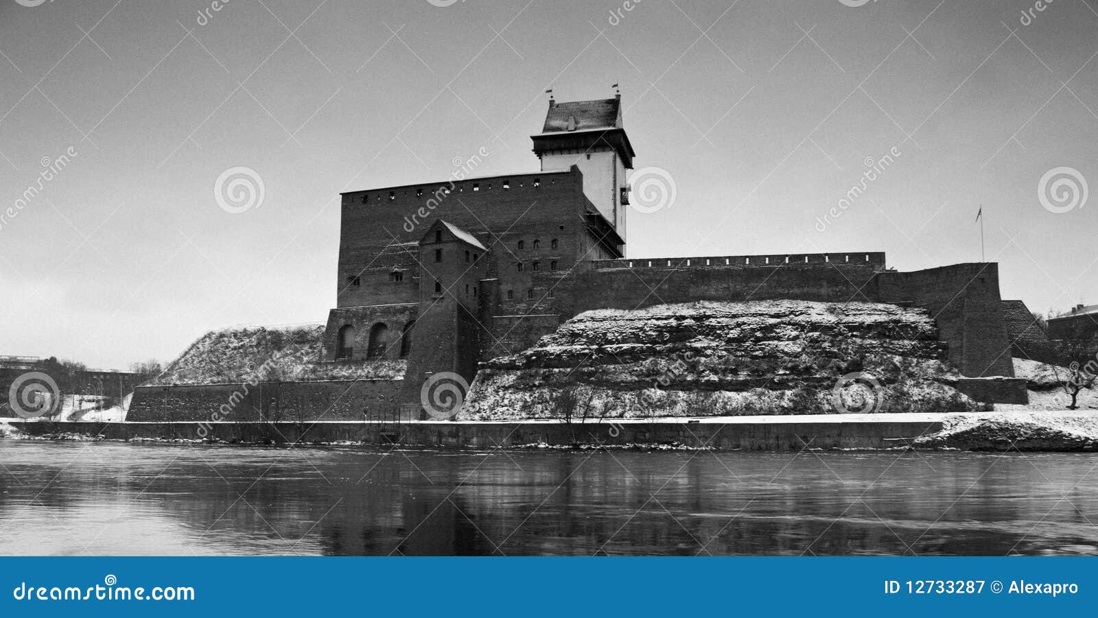 Narva castle stock image. Image of fortress, river, narva - 12733287
