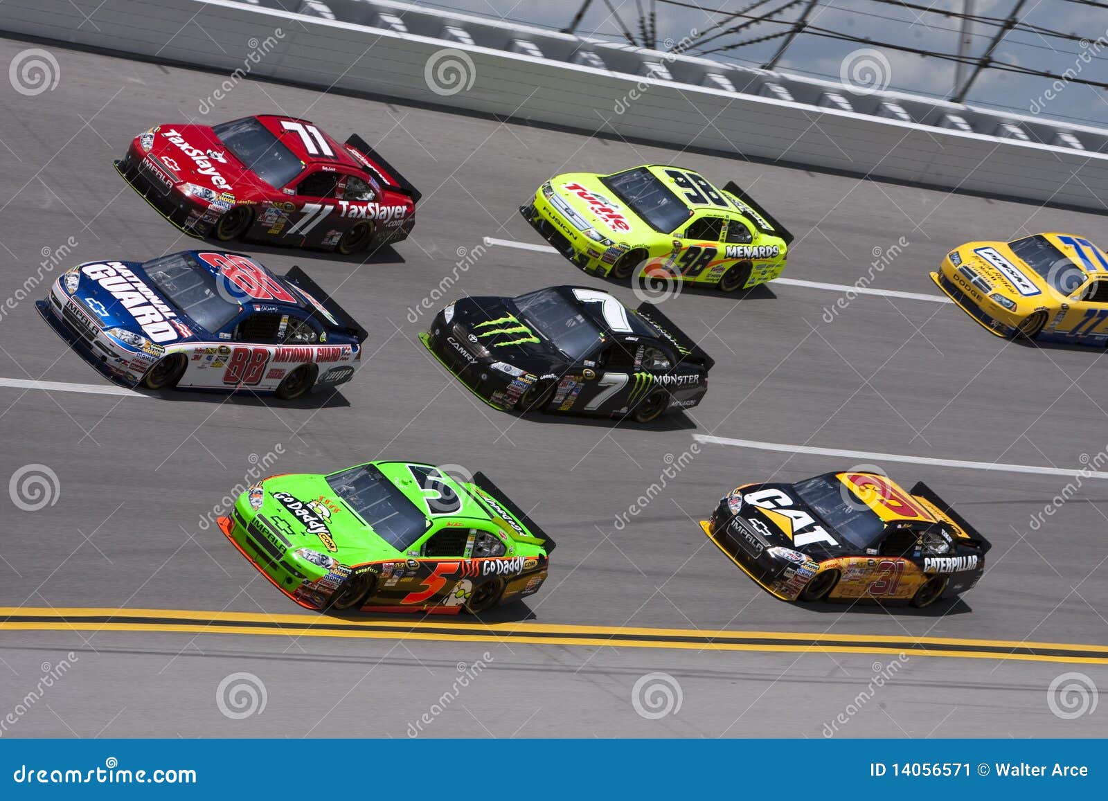 NASCAR: Apr 25 Aaron s 499 editorial photo. Image of guard - 14056571