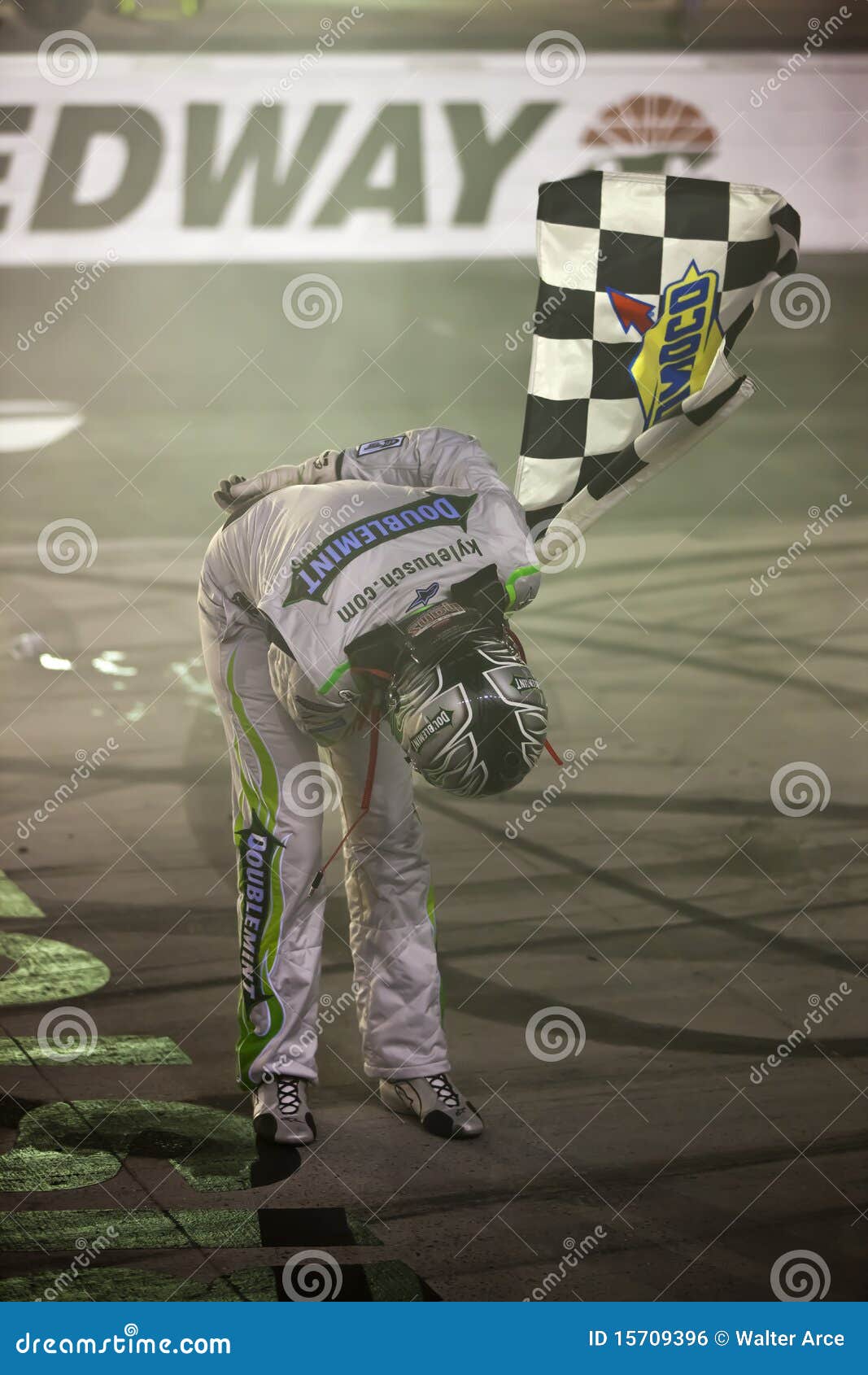 NASCAR: Aug 21 Irwin Tools Night Race Editorial Photo - Image of cars ...