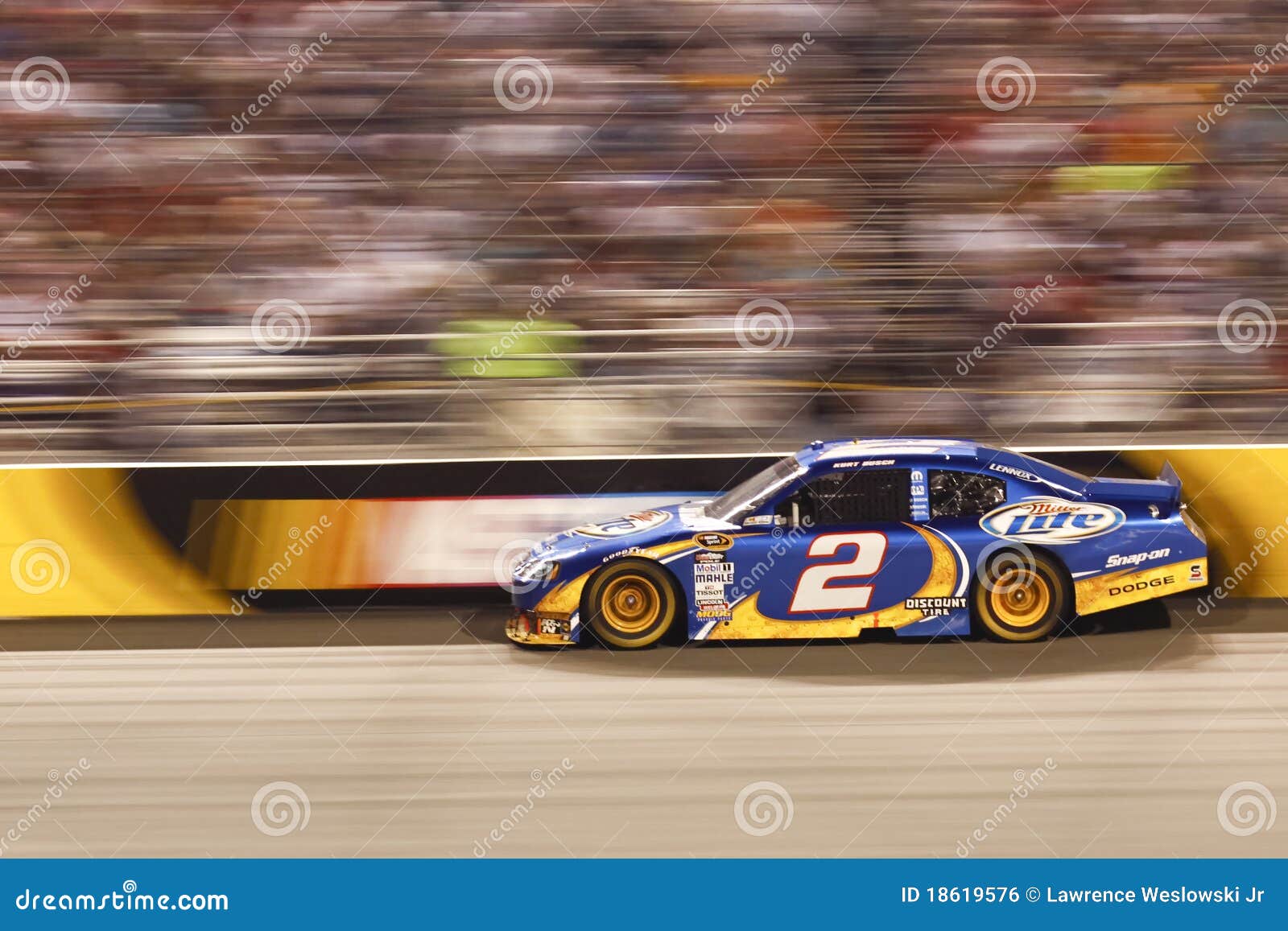 NASCAR - Deuce #2 Azul Em Richmond Foto Editorial - Imagem de ...