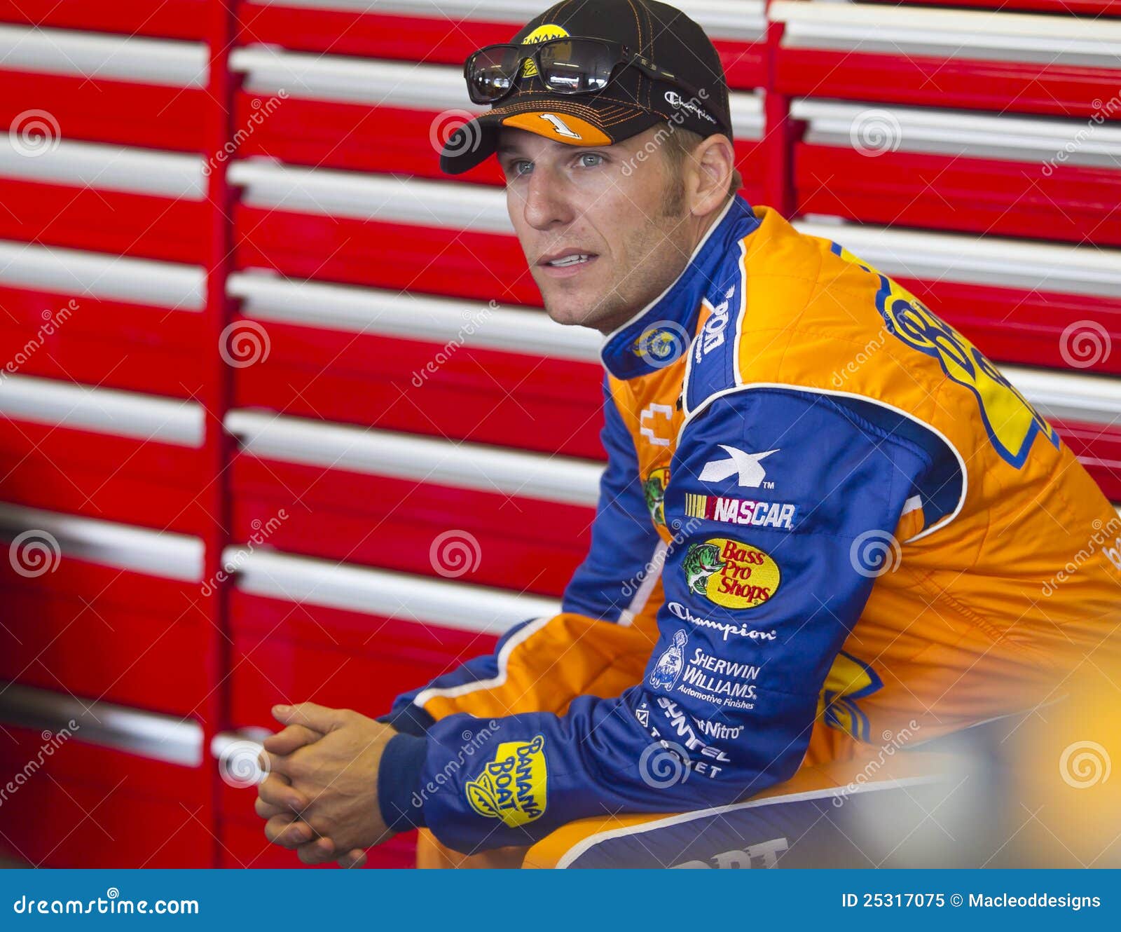 NASCAR: Jamie McMurray editorial image. Image of motorsports - 25317075
