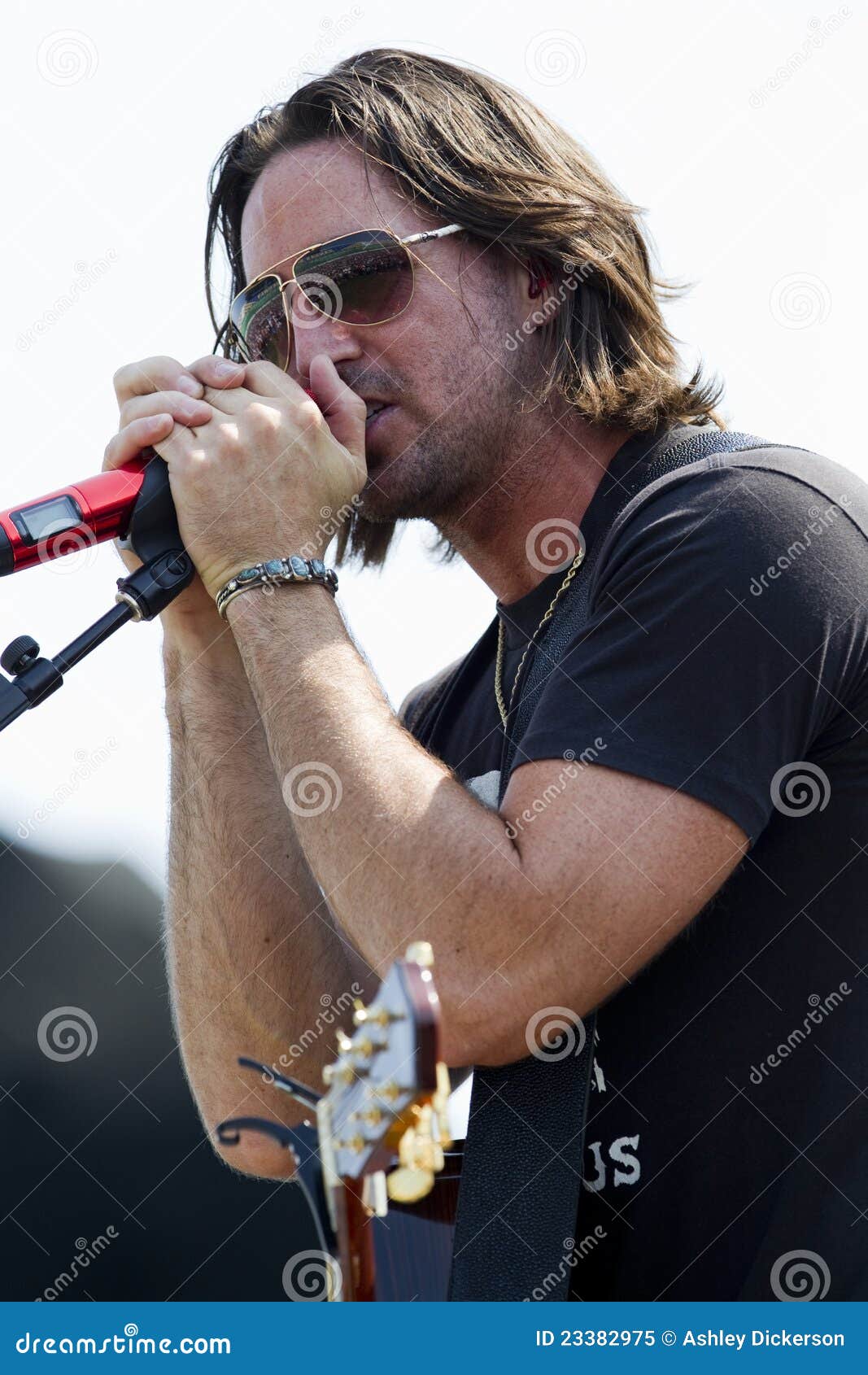 NASCAR: Jun 05 STP 400 editorial image. Image of news - 23382975