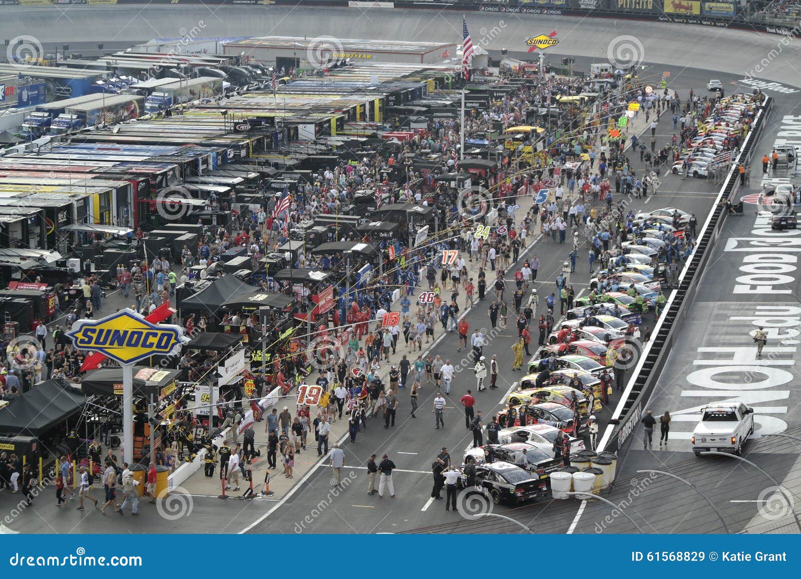 Bristol Nascar Race editorial stock image. Image of bristol - 61568829