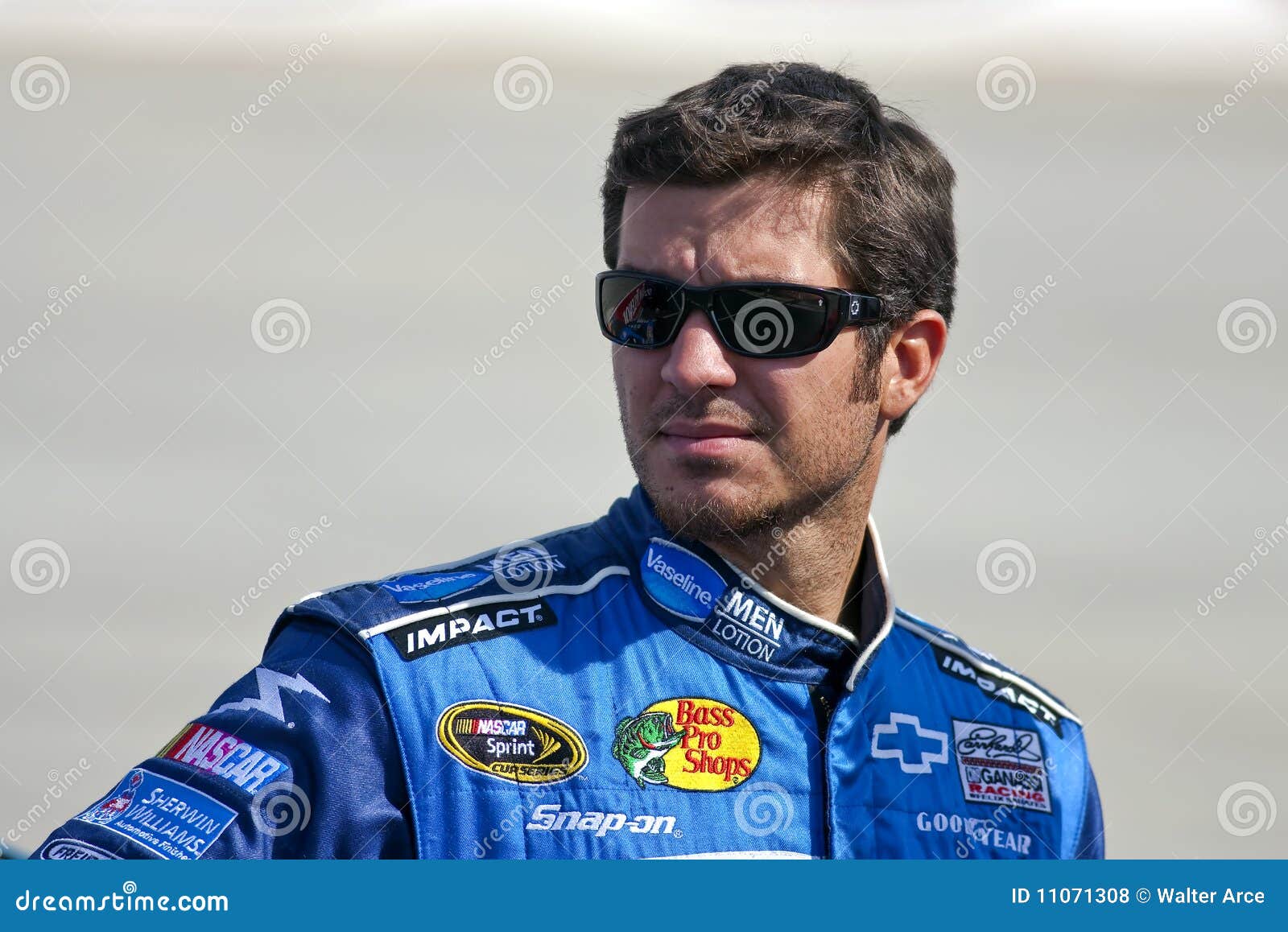 NASCAR: September 25 AAA 400 Editorial Stock Photo - Image of speed ...
